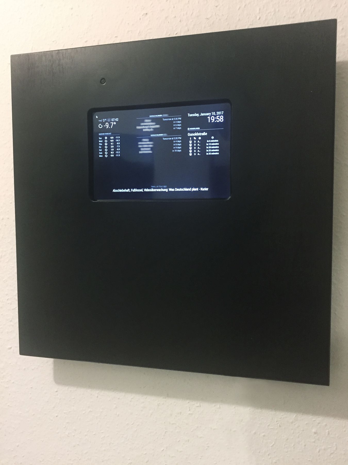 Infodisplay With Raspberry Pi and Magic Mirror Software : 13 Steps ...
