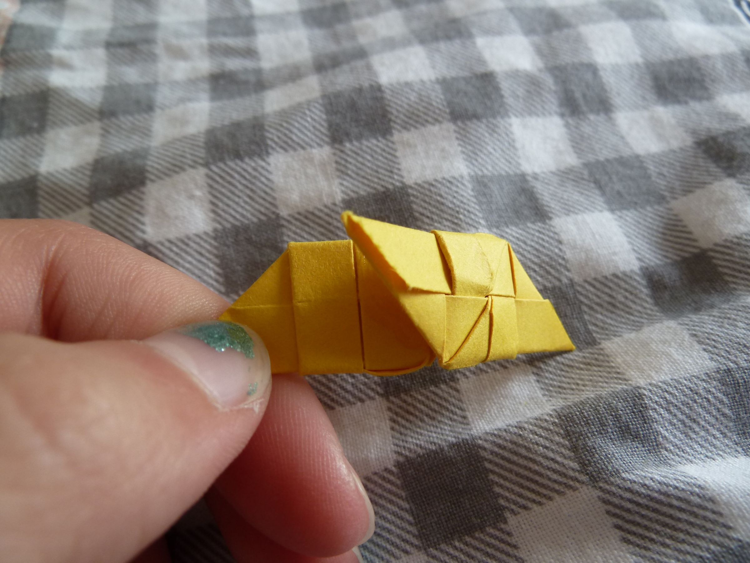 Origami Square Bracelets : 9 Steps (with Pictures) - Instructables