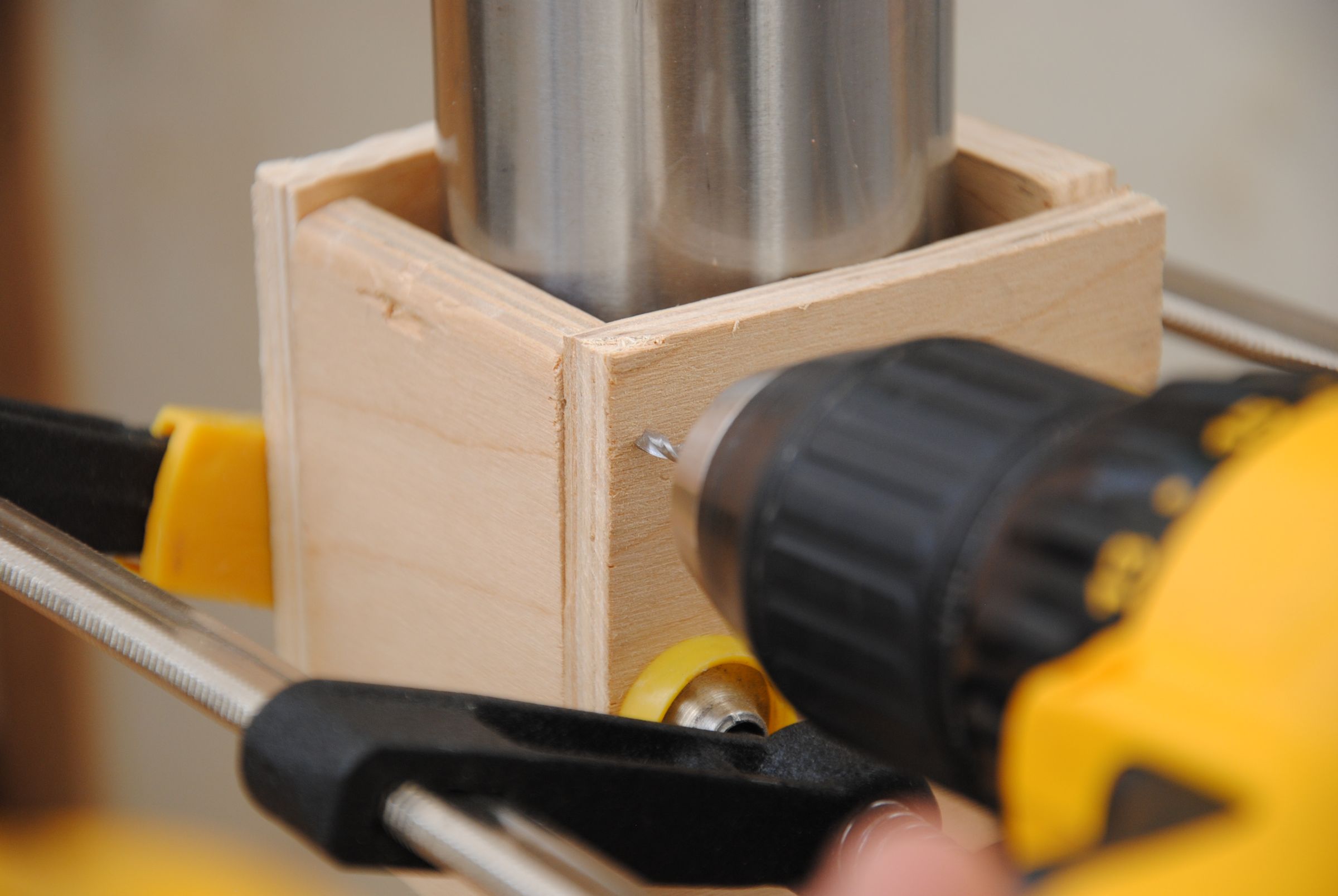 Build Your Own Drill Press for FREE! : 12 Steps (with Pictures ...