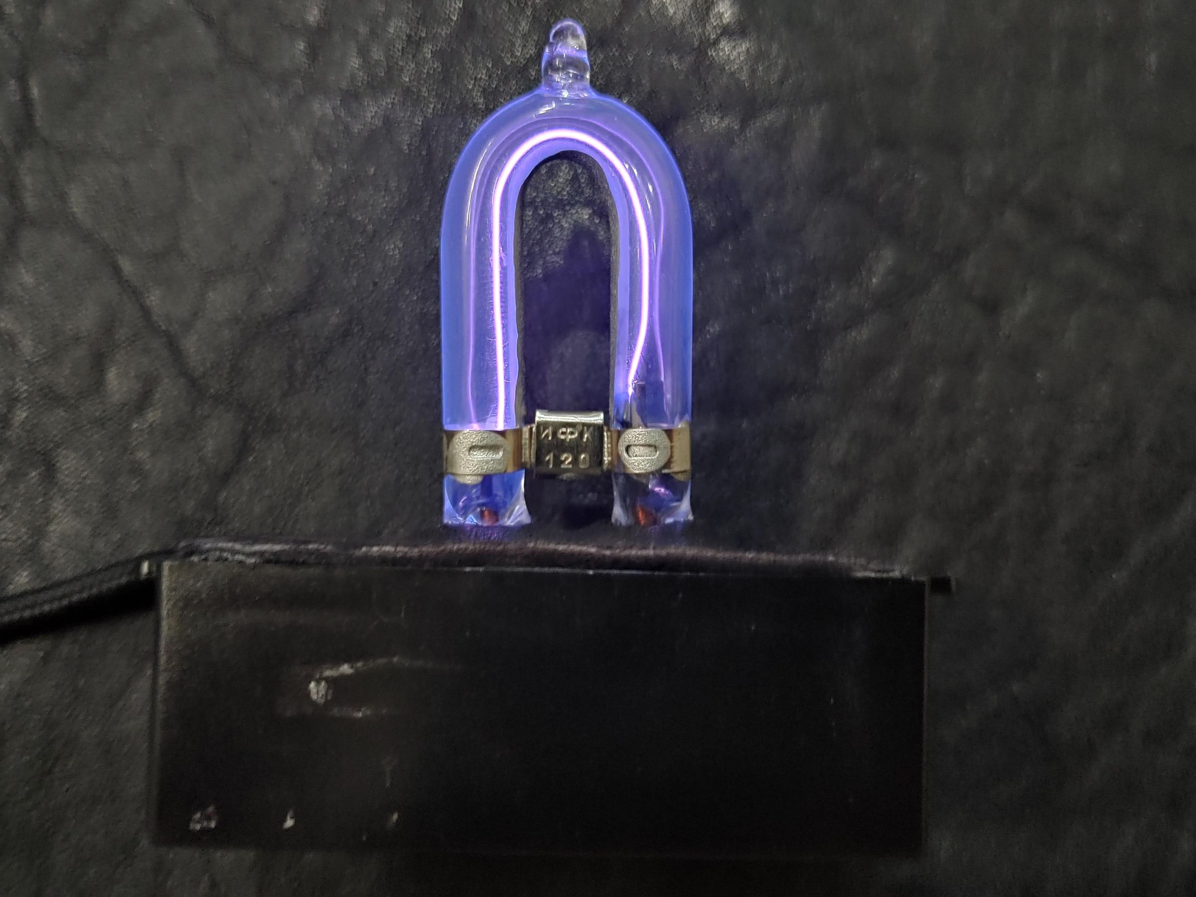 Xenon Lighting From Retro Flash Tube : 5 Steps (with Pictures ...