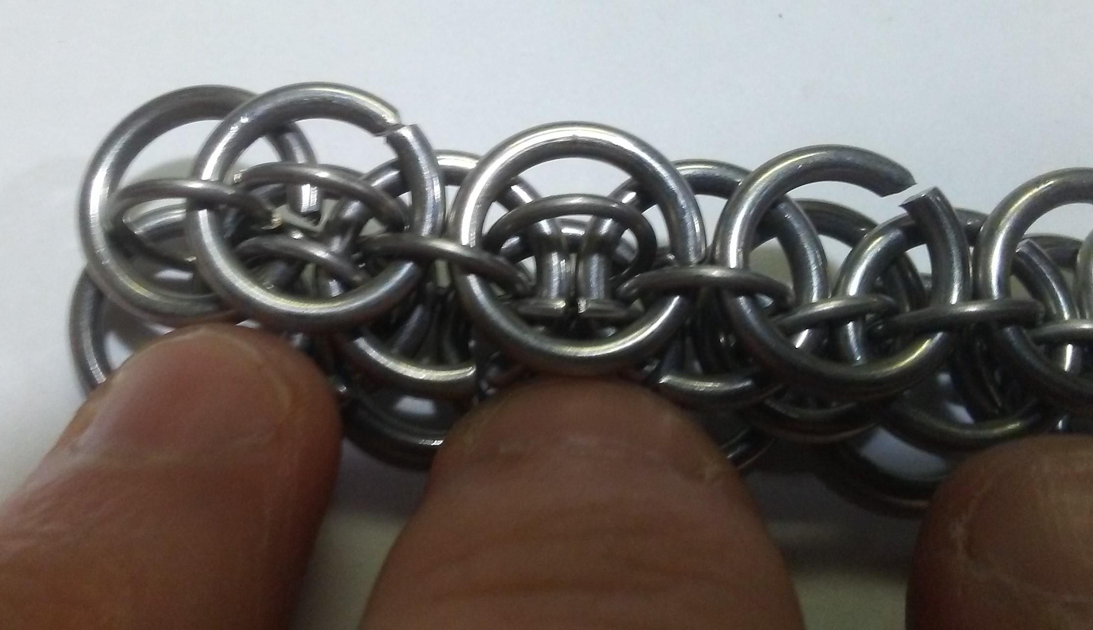 How to Weave Dragon-scale Chain Mail : 5 Steps - Instructables