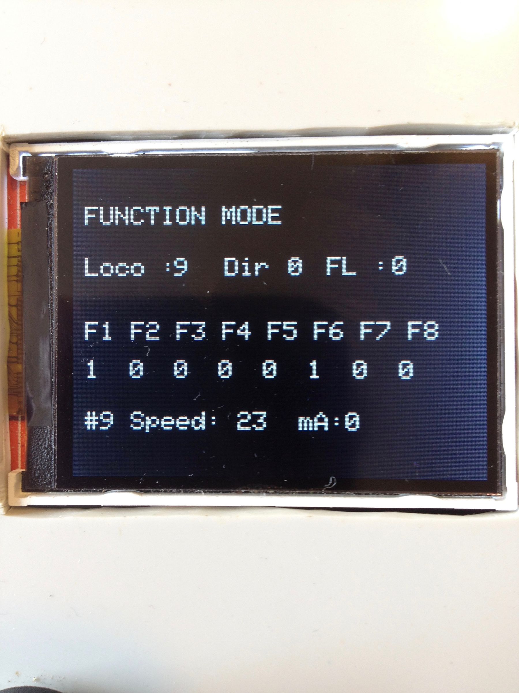 Model Railroad DCC Command Station V2 : 4 Steps - Instructables