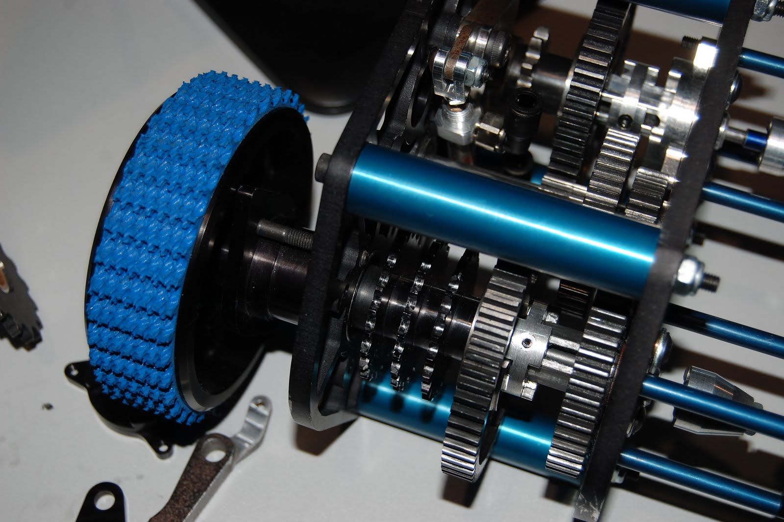 Introduction to Manipulators : 8 Steps (with Pictures) - Instructables