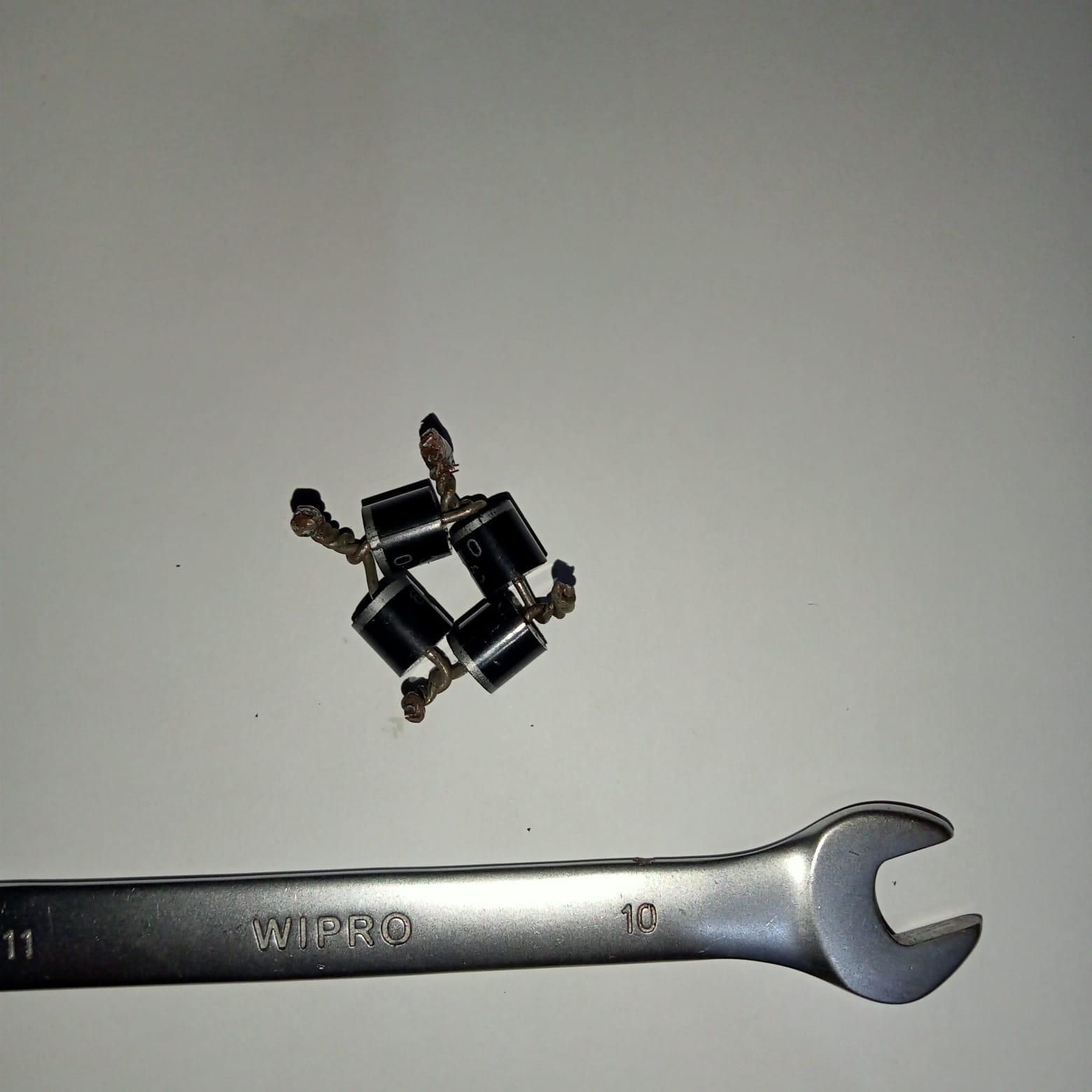 A Homemade Diode Bridge Rectifier With Aluminum Fins Heatsink : 3 Steps ...