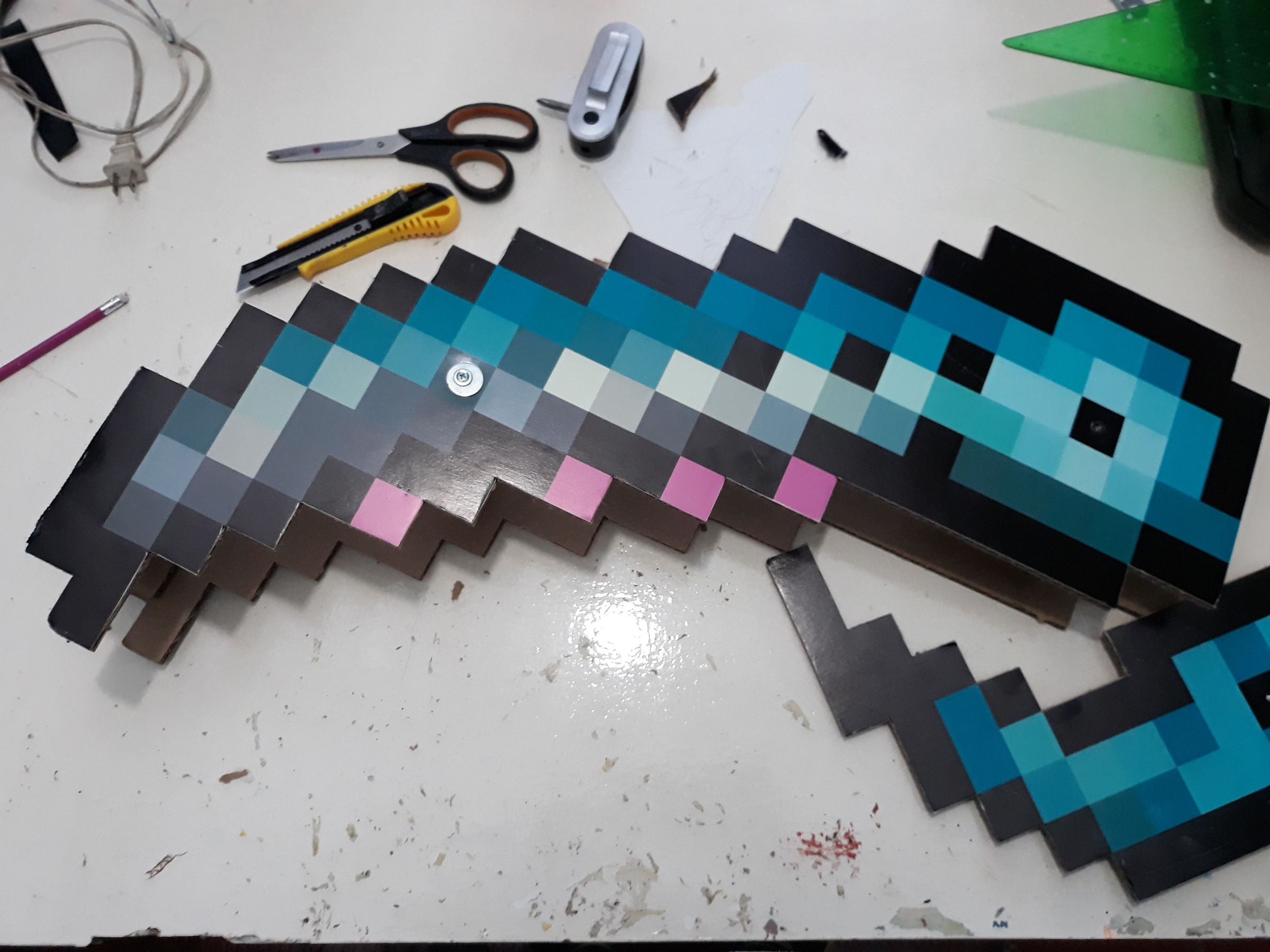 How to Make a 8-BIT SHARK BEAST Cardboard Costume : 15 Steps ...