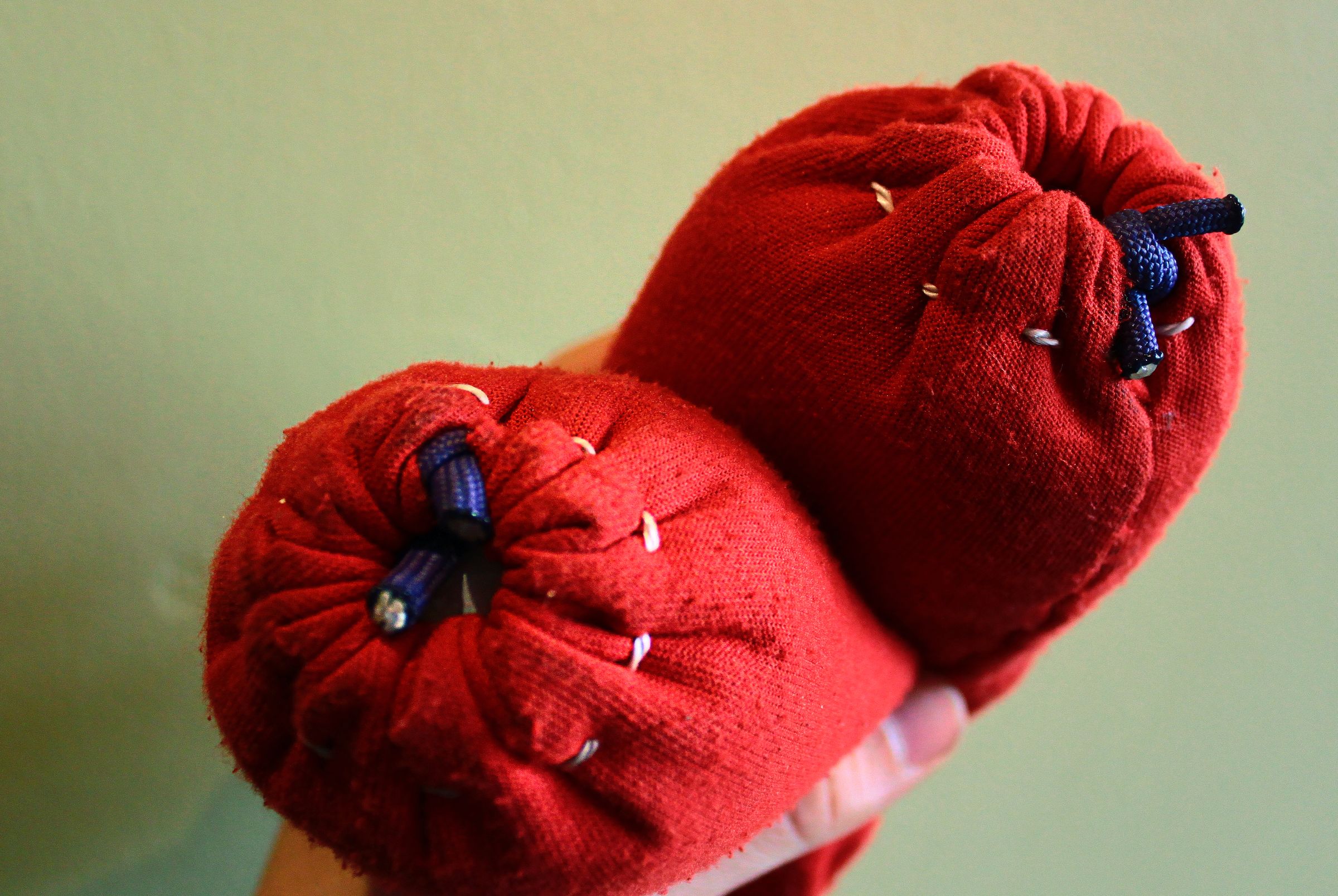 How to Make Beautiful Soft Poi From a Piece of Cloth : 10 Steps (with ...