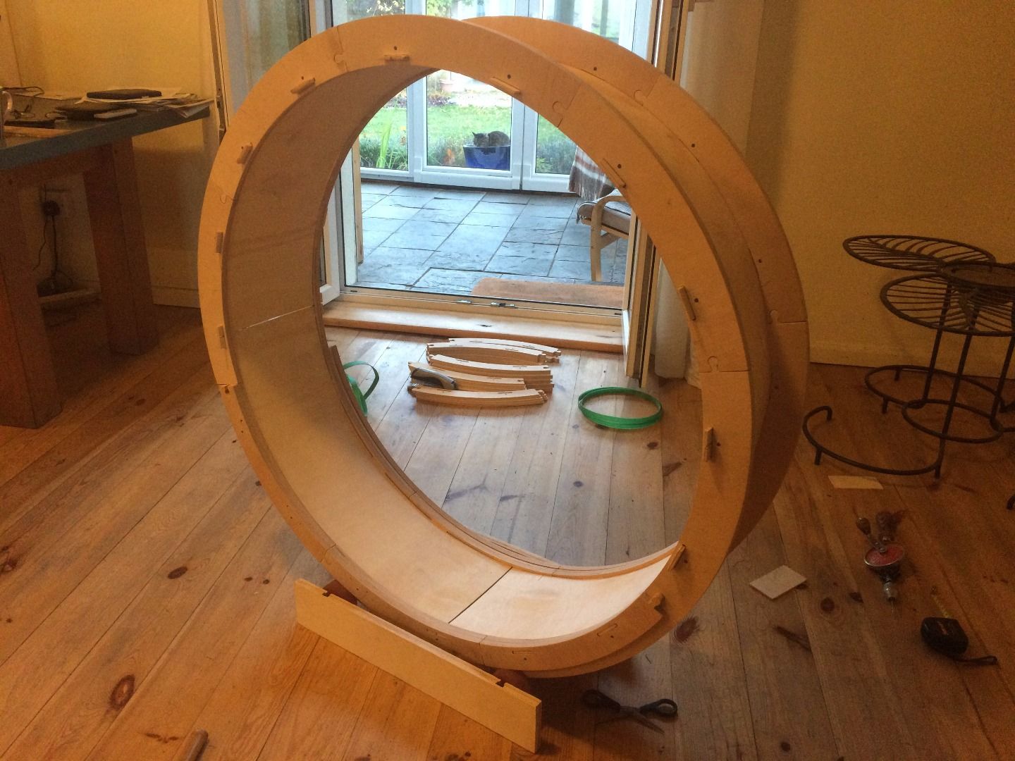 Kuna Puzzle Wheel: How to Assemble a Modular Plywood Pet Training ...