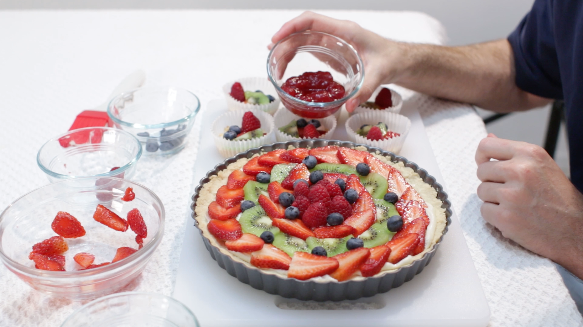 How to Make a Fruit Tart - Easy Recipe : 11 Steps (with Pictures ...