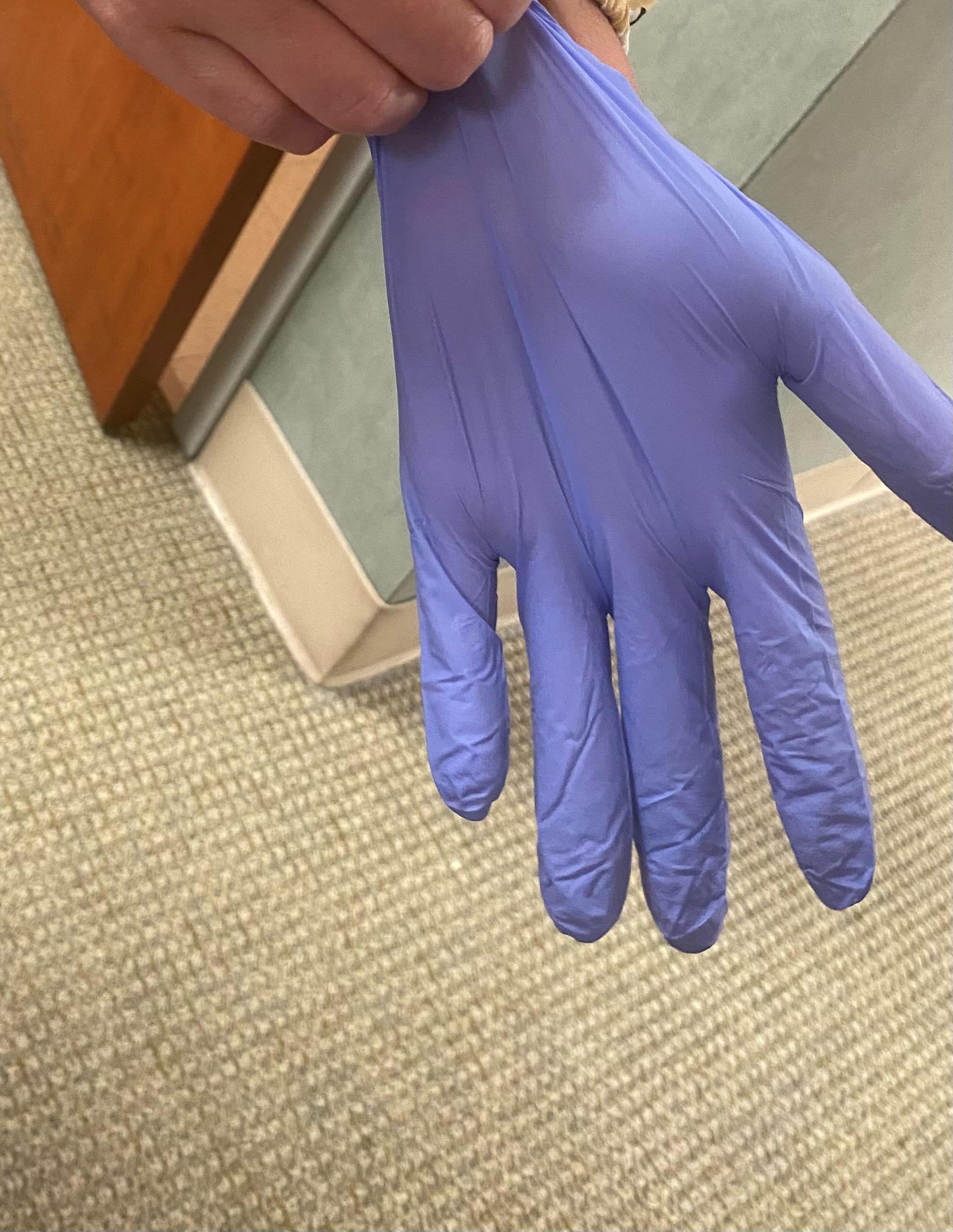 How to Correctly Put on PPE : 5 Steps - Instructables