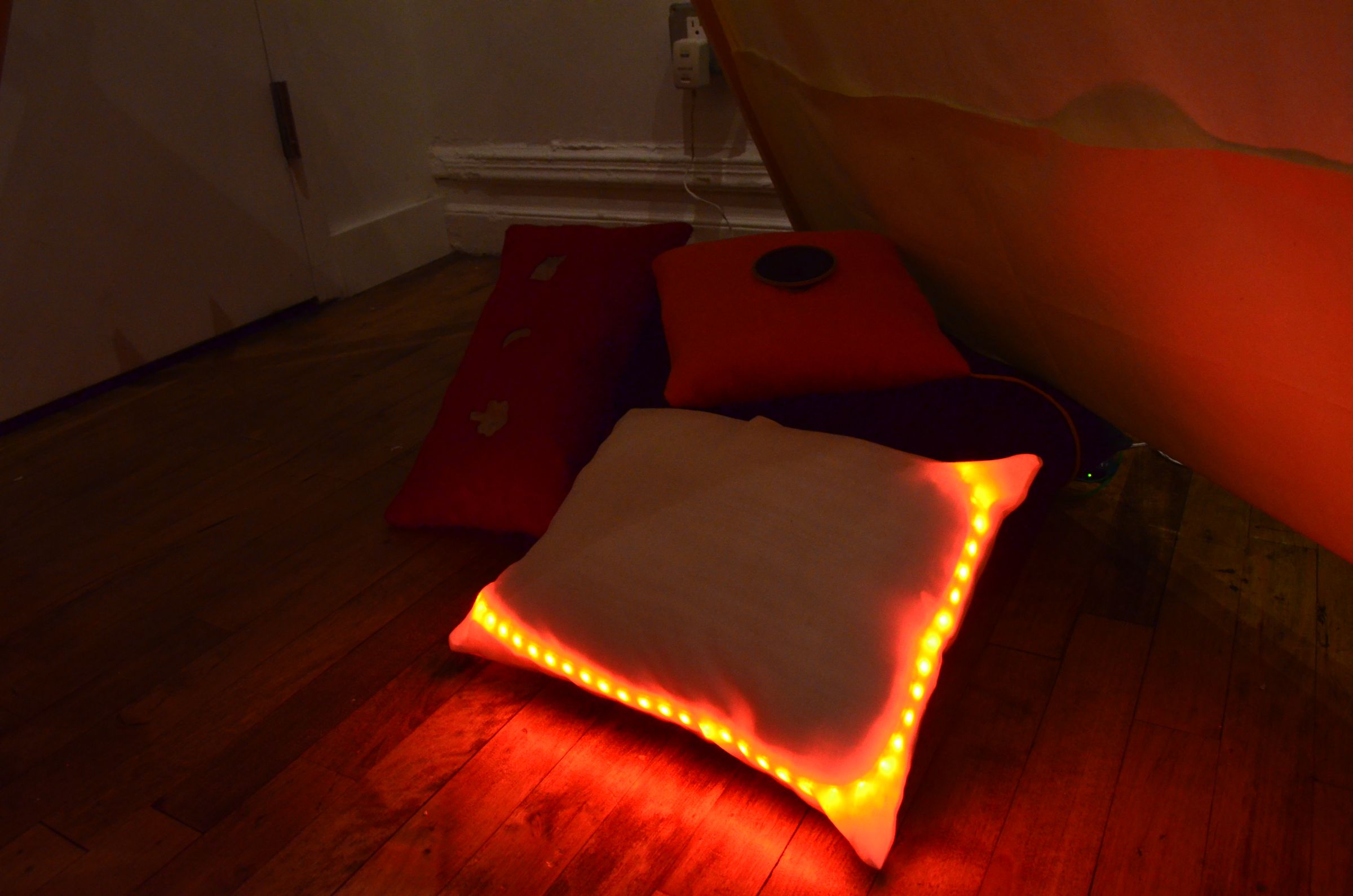 SMART FORT – Interactive Hideout for Kids : 5 Steps (with Pictures ...