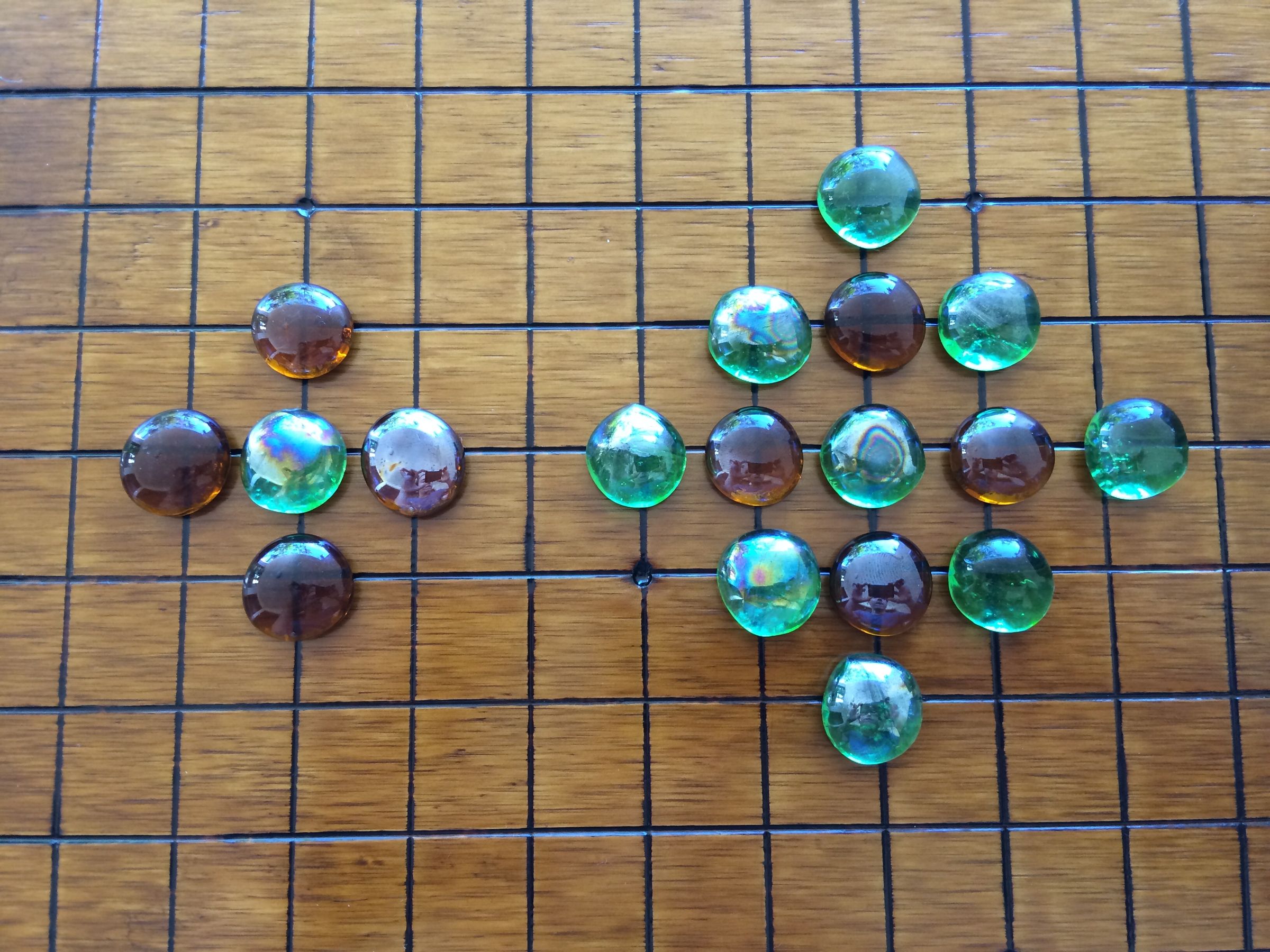 How to Make (and Play) Go / Igo / Weiqi / Baduk : 8 Steps (with ...