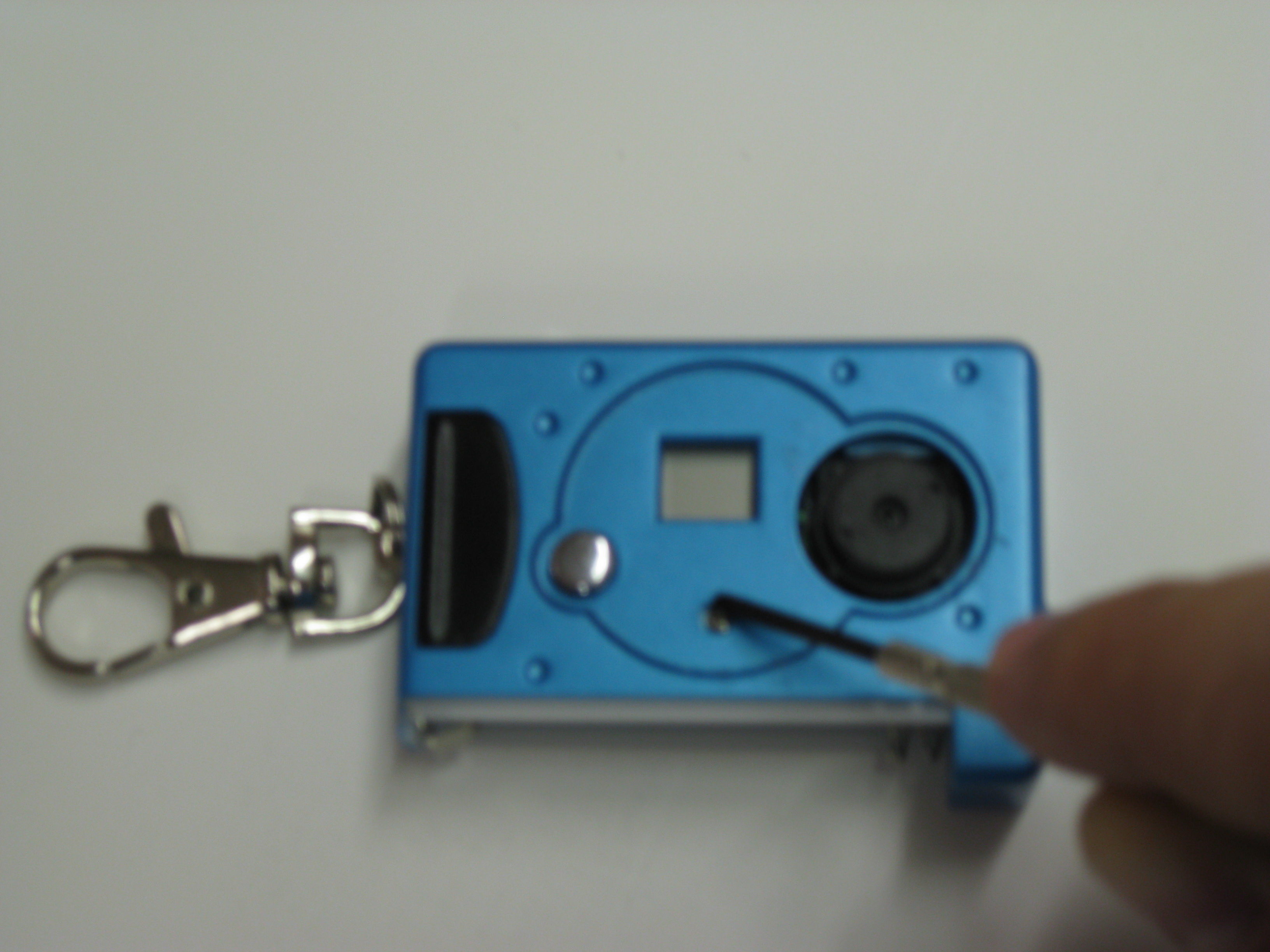Hacking a Keychain Digital Camera for Arduino Control : 6 Steps ...