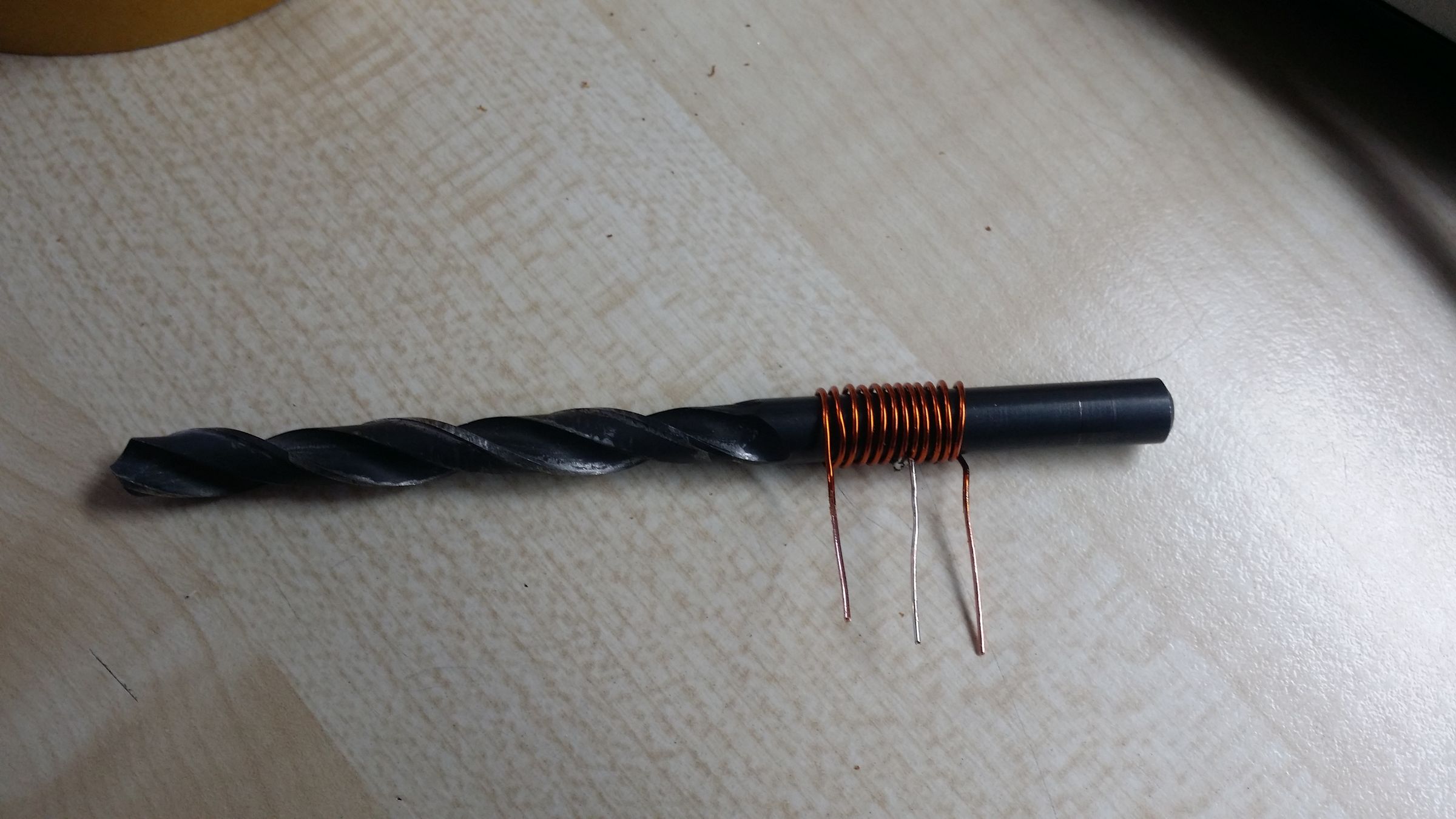 Simple FM Radio (Updated) : 6 Steps (with Pictures) - Instructables