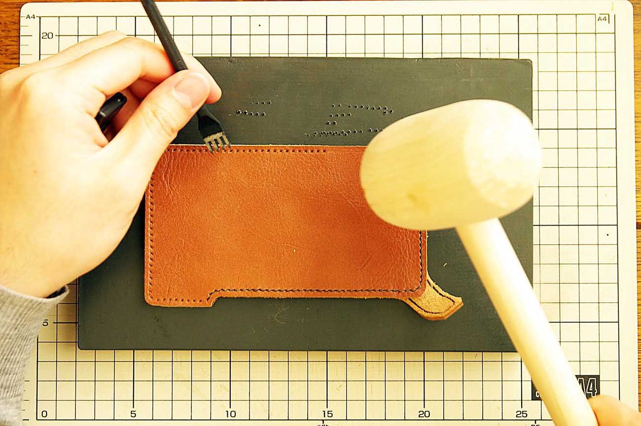 How to Make an IPhone Jacket : 14 Steps (with Pictures) - Instructables