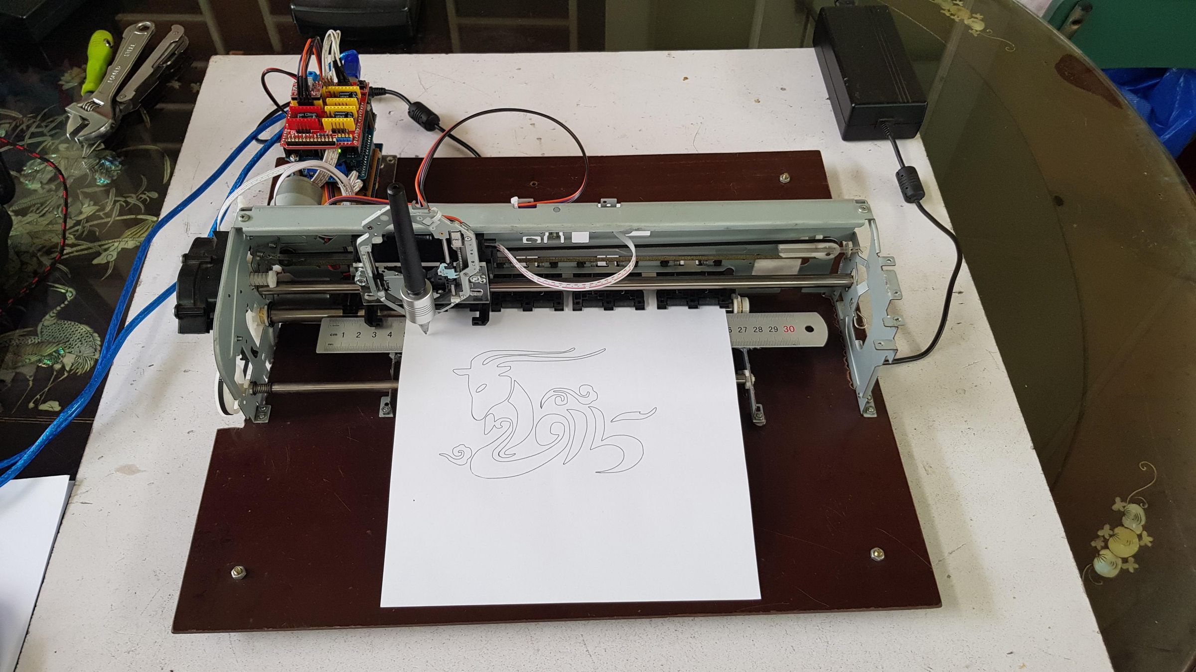 3 AXIS CNC PLOTTER FROM DC MOTORS AND OPTICAL ENCODERS : 15 Steps (with Pictures) - Instructables