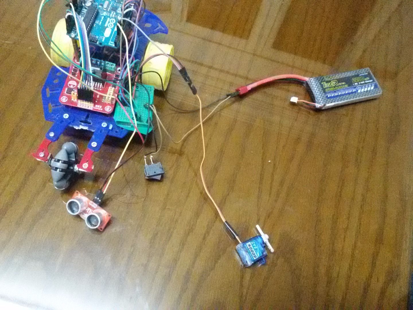 DIY Autonomous Line Tracking With Obstacle Avoiding Robot (Rover) : 7 ...