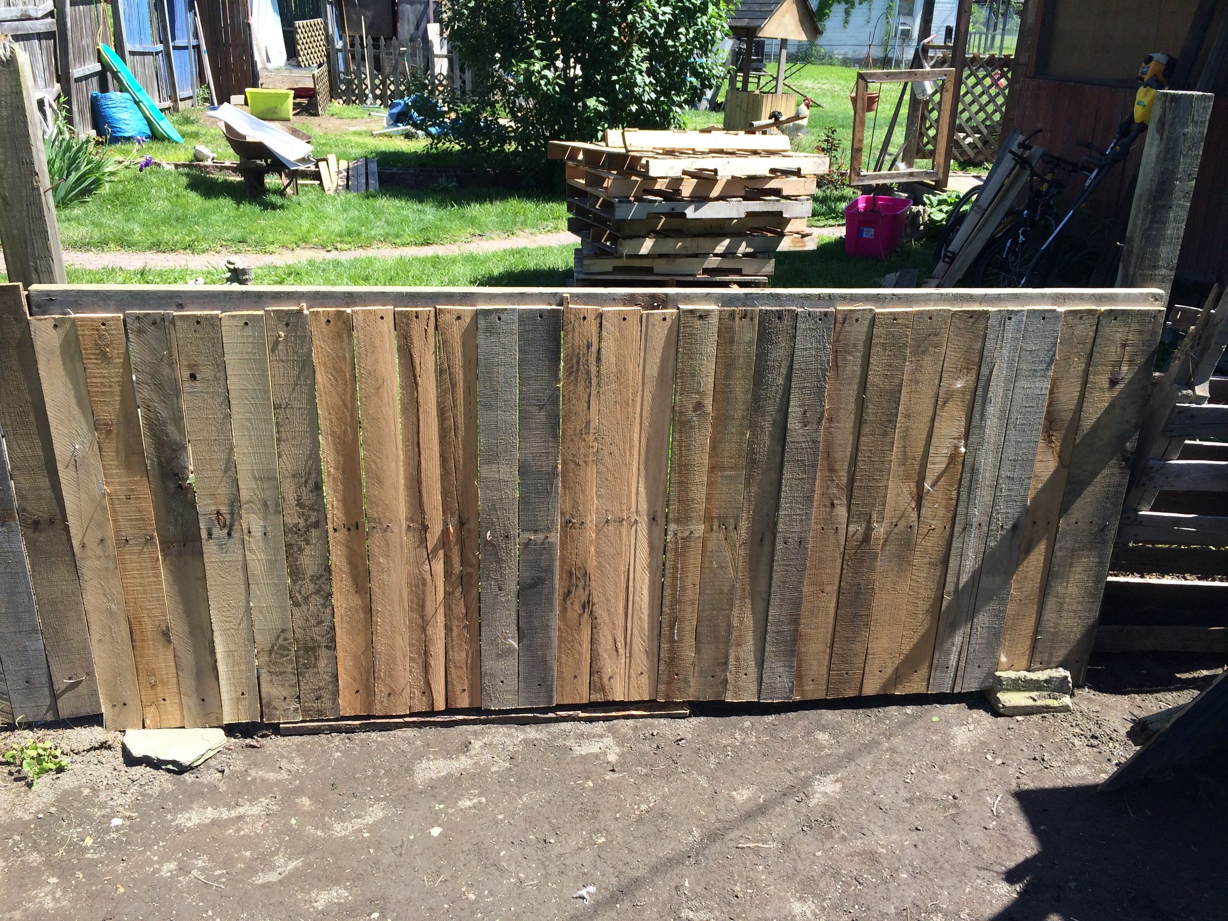 Pallet Fence : 4 Steps - Instructables