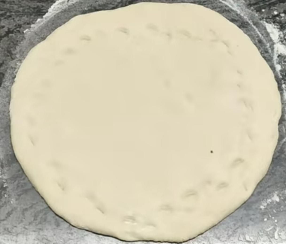 Pan Pizza With Homemade Pizza Sauce (No Yeast and No Oven) : 19 Steps ...