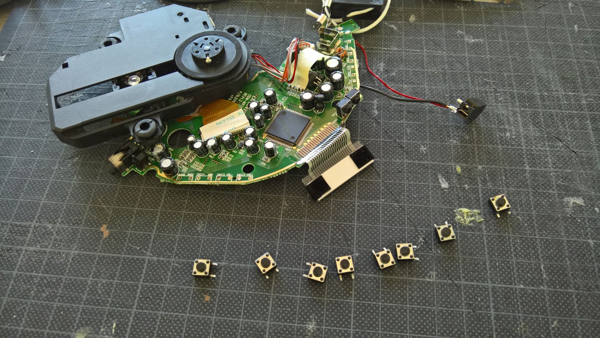 DIY Muji Cd Player : 6 Steps (with Pictures) - Instructables