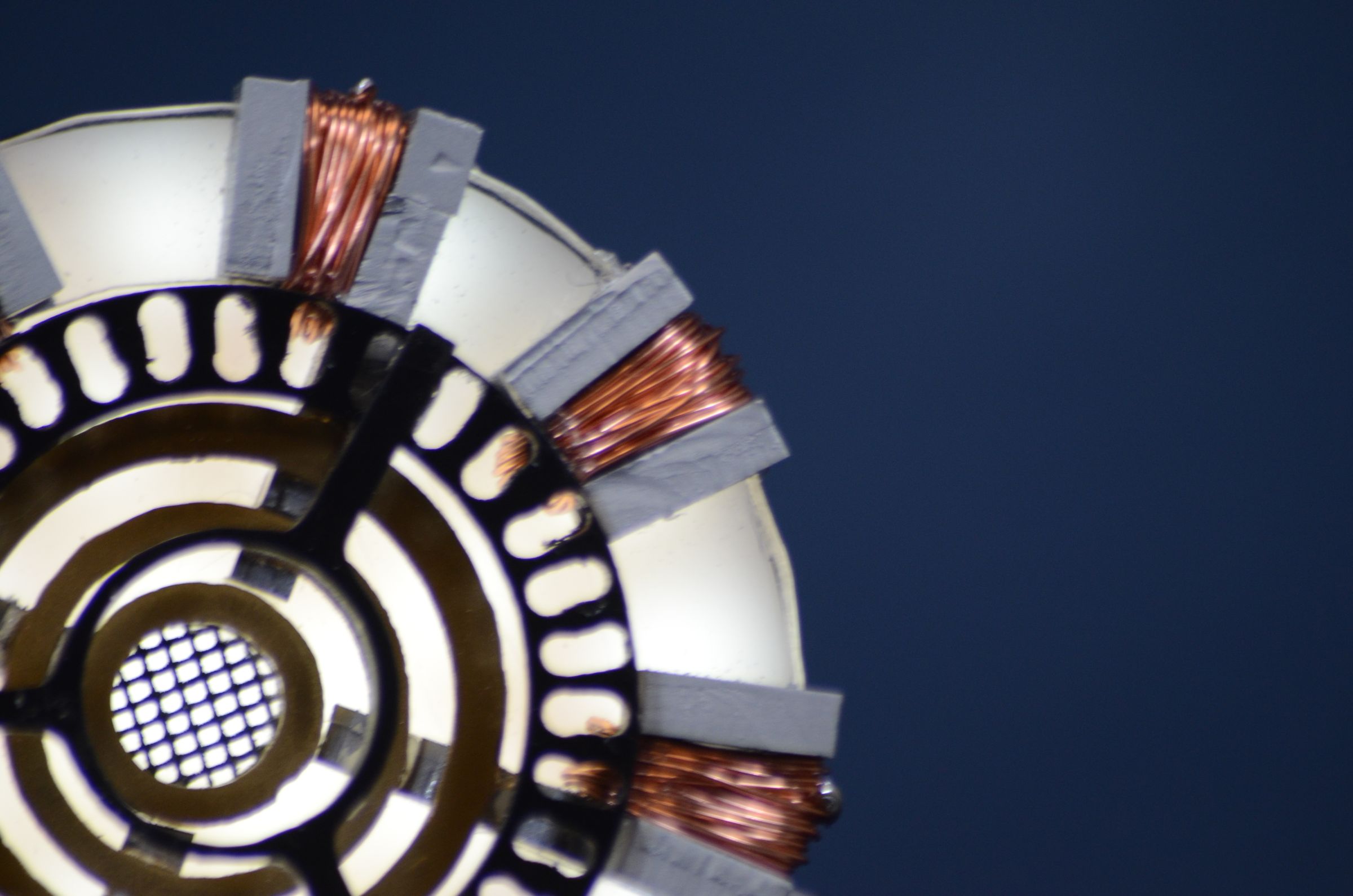 Create a Wearable Arc Reactor : 5 Steps (with Pictures) - Instructables
