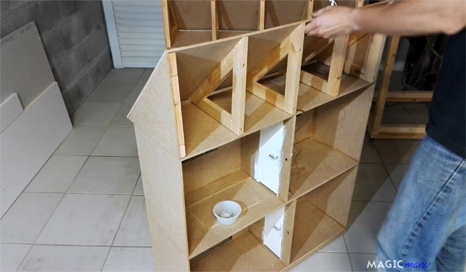 Wood Barbie Dollhouse : 11 Steps (with Pictures) - Instructables