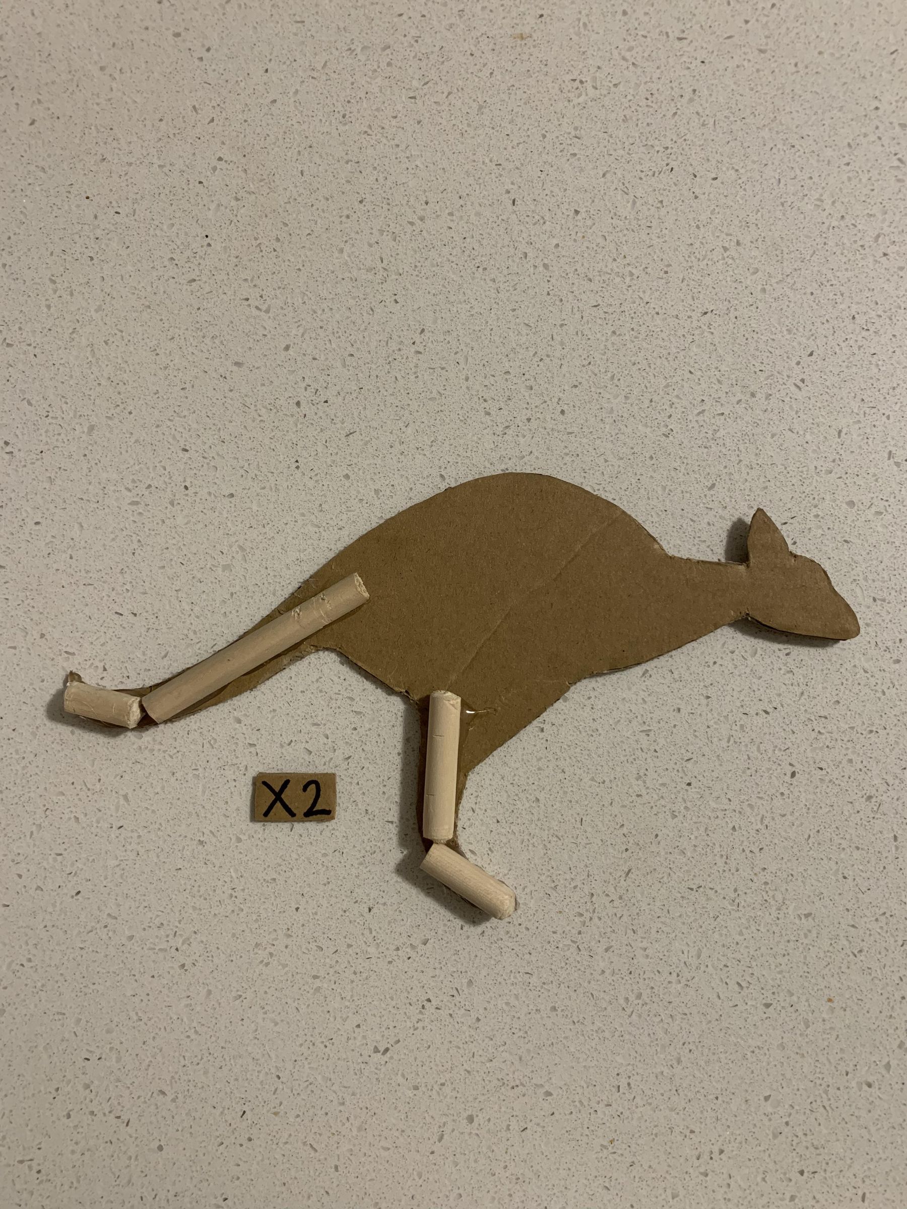 Kangaroo Phone Holder : 4 Steps (with Pictures) - Instructables