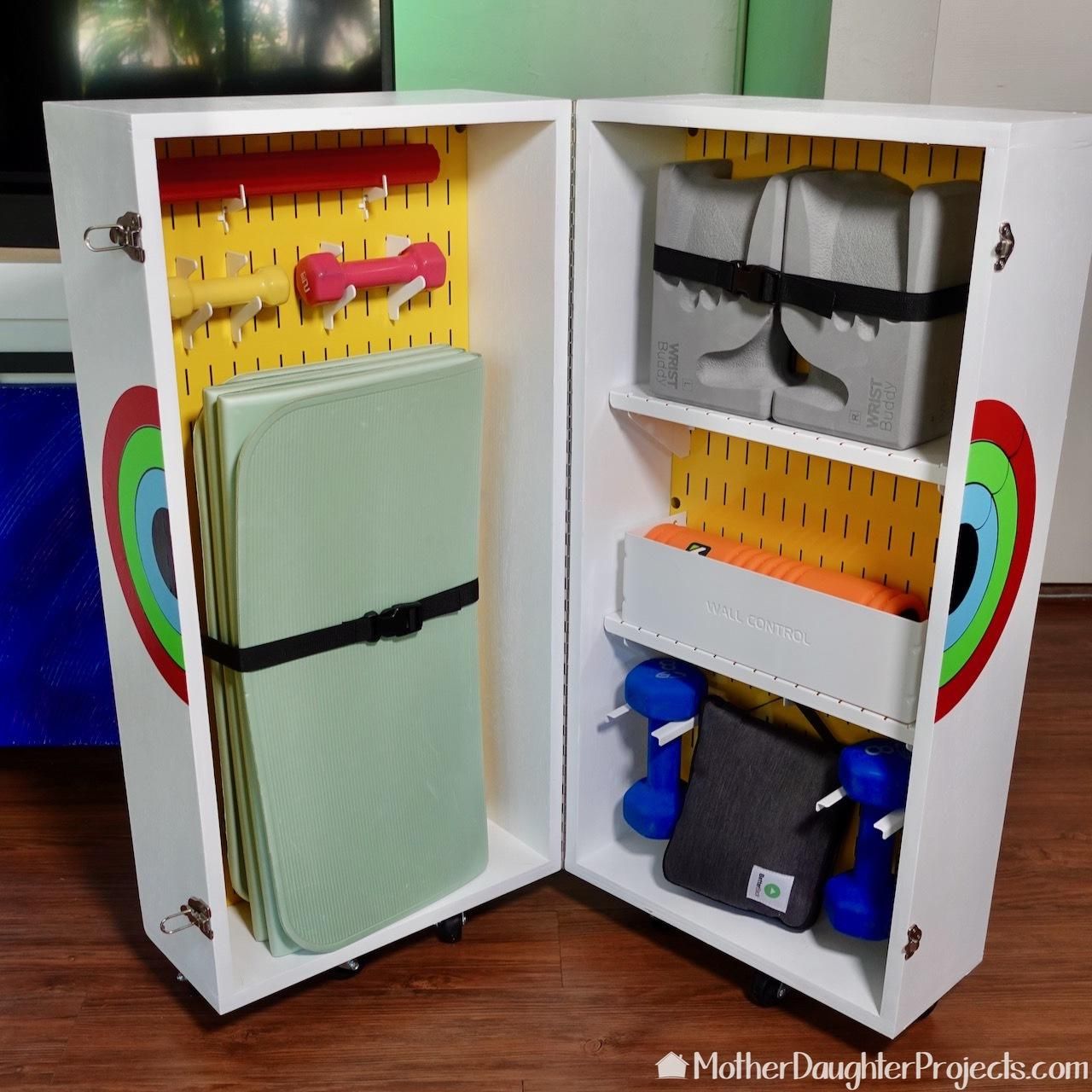How to Hide Workout Equipment: When Your Gym Is Your Living Room! : 5 ...
