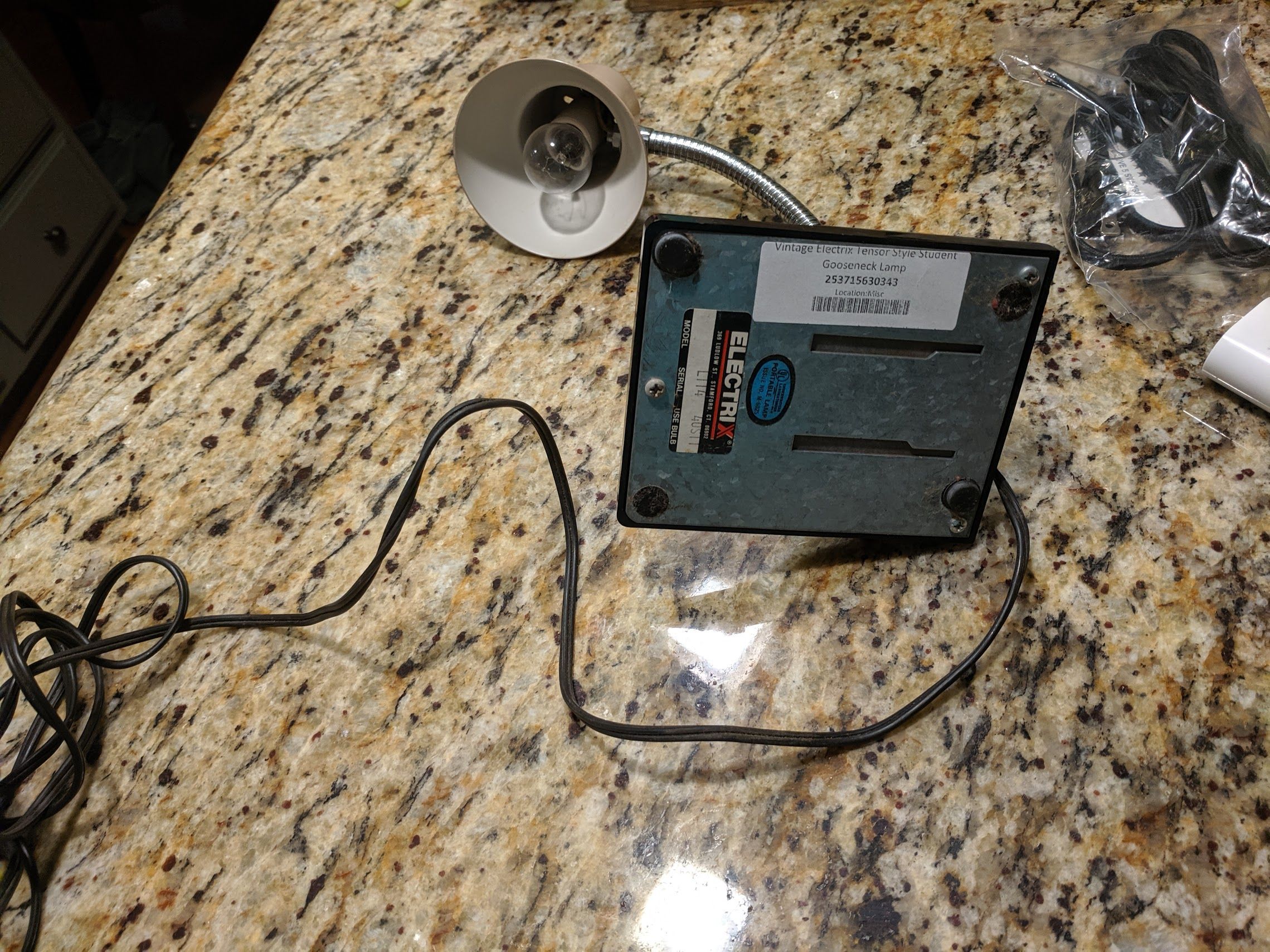 Add a USB Port to a Lamp : 5 Steps (with Pictures) - Instructables