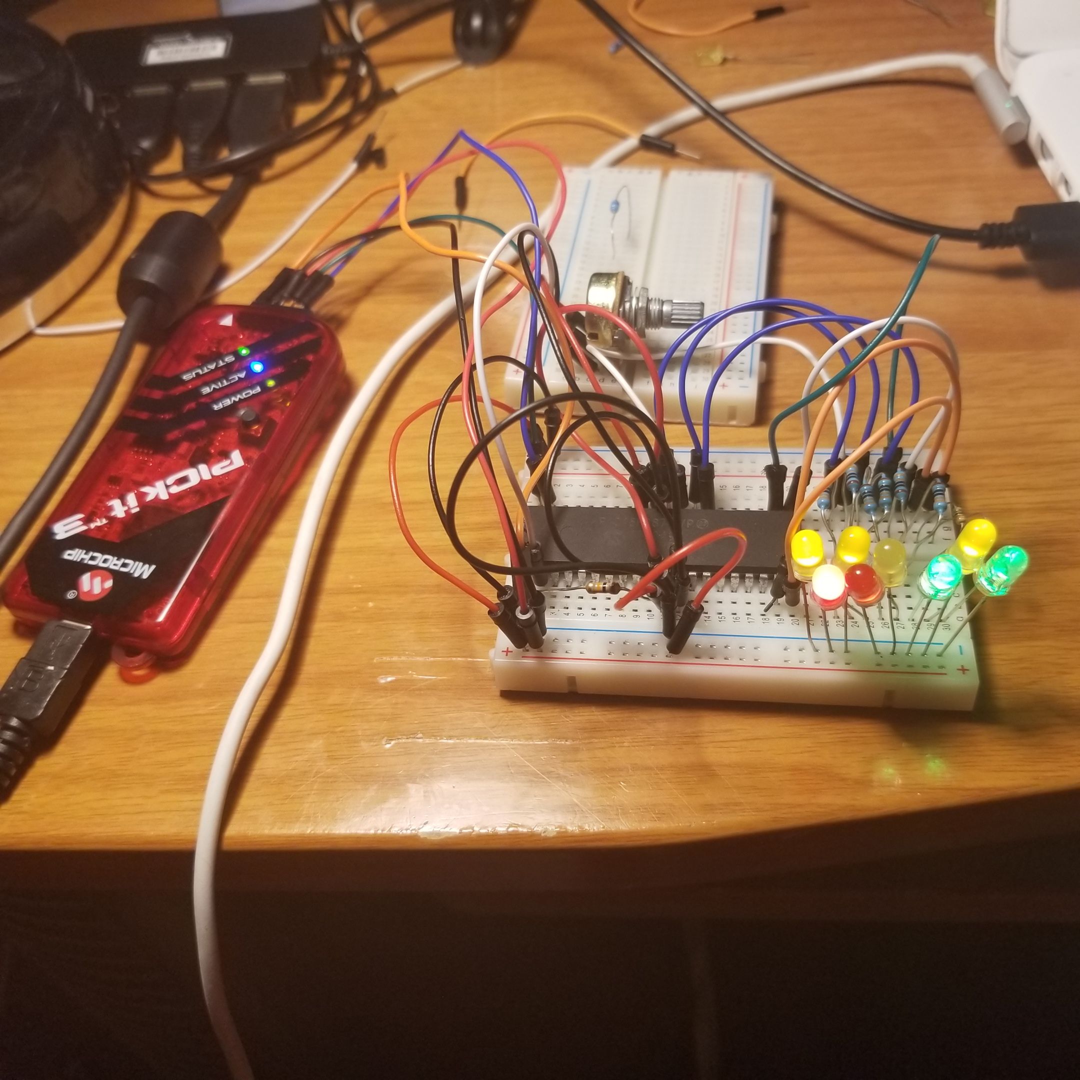 Analog Input Using PIC Microcontroller (assembly Language) : 3 Steps ...