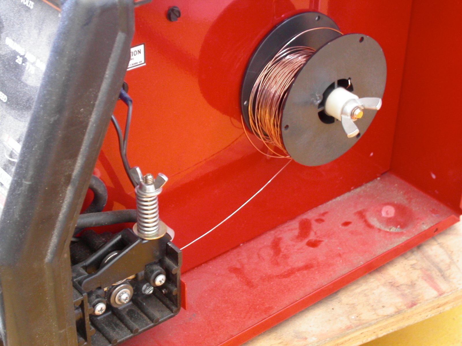 How to Weld - MIG Welding : 11 Steps (with Pictures) - Instructables