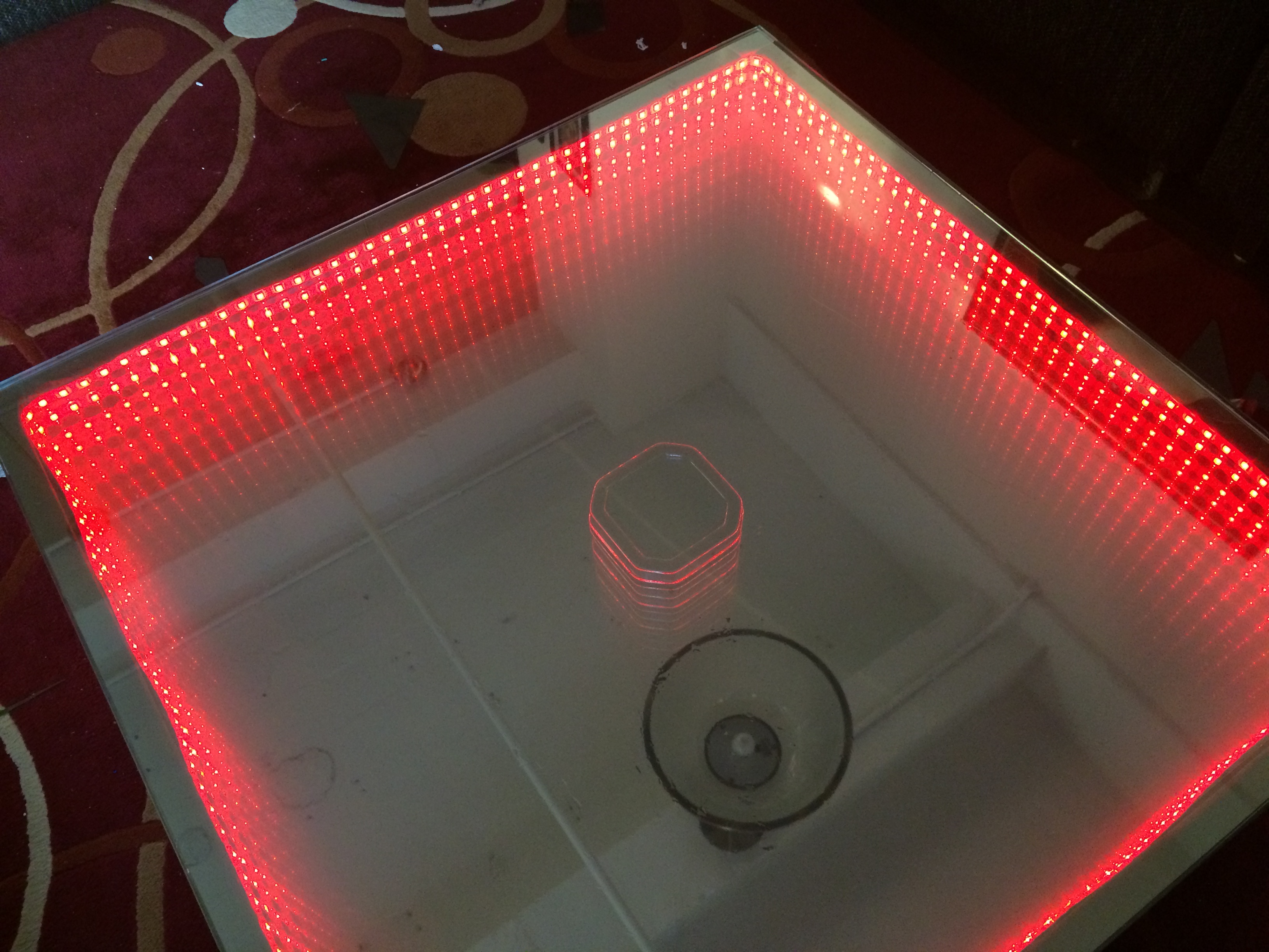 Infinity Mirror Table - the Easy Version : 6 Steps (with Pictures ...