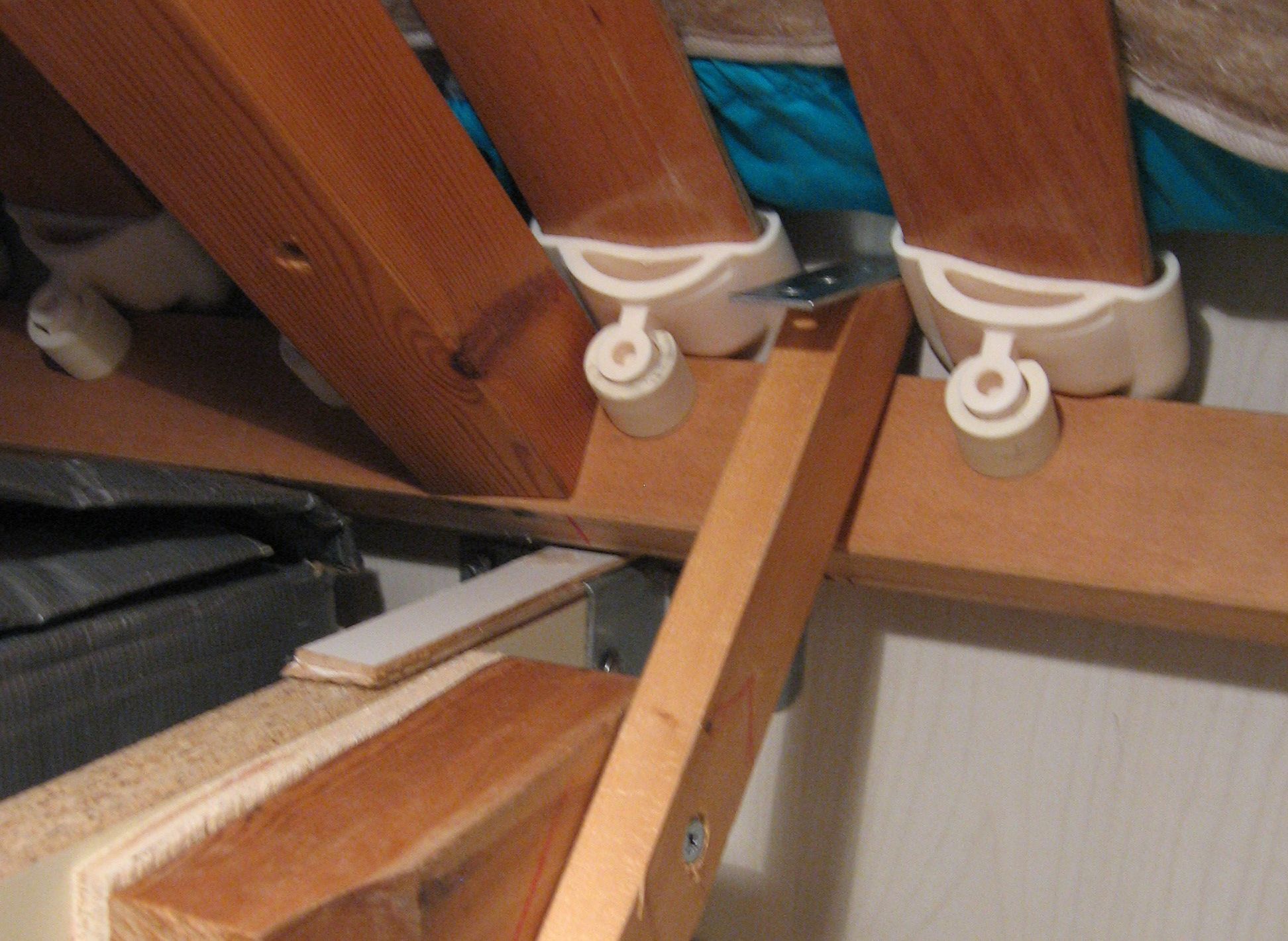 Under Bed Storage : 5 Steps - Instructables