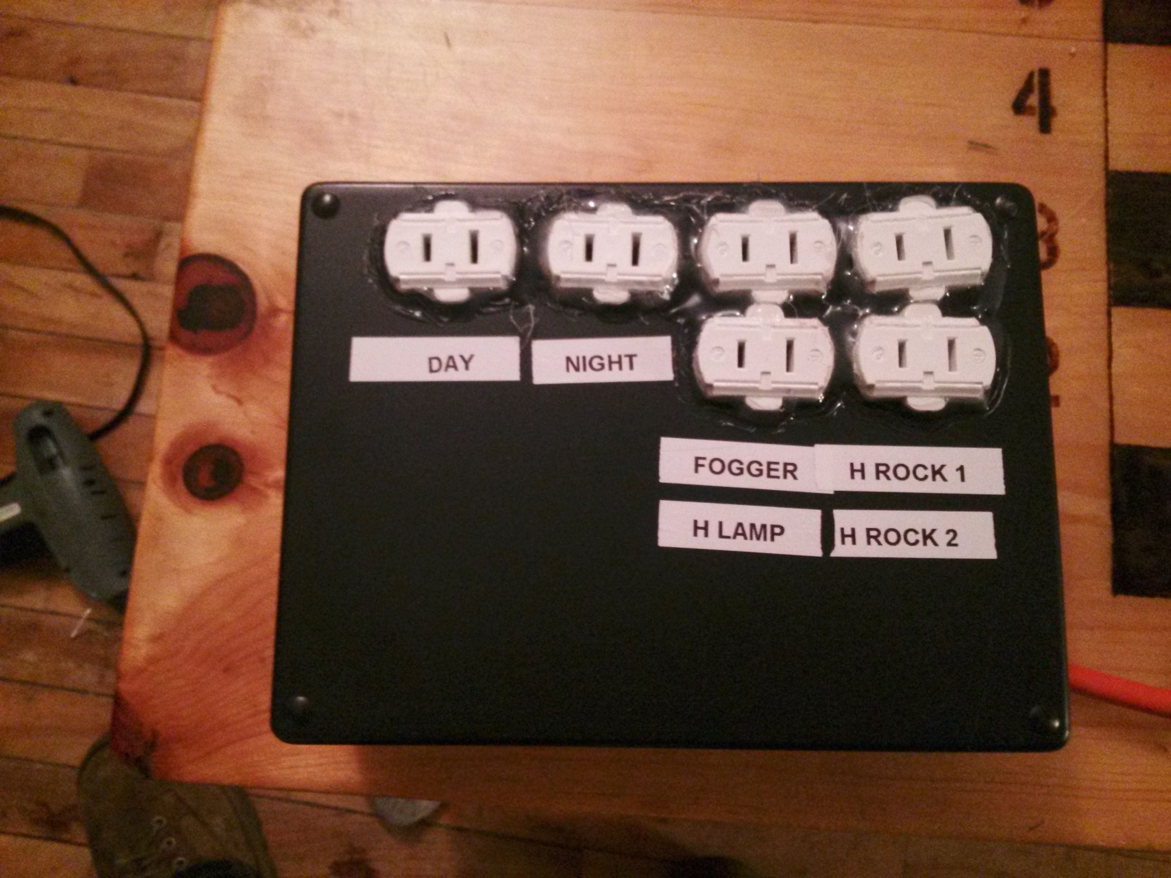 Automated Reptile Enclosure - Instructables