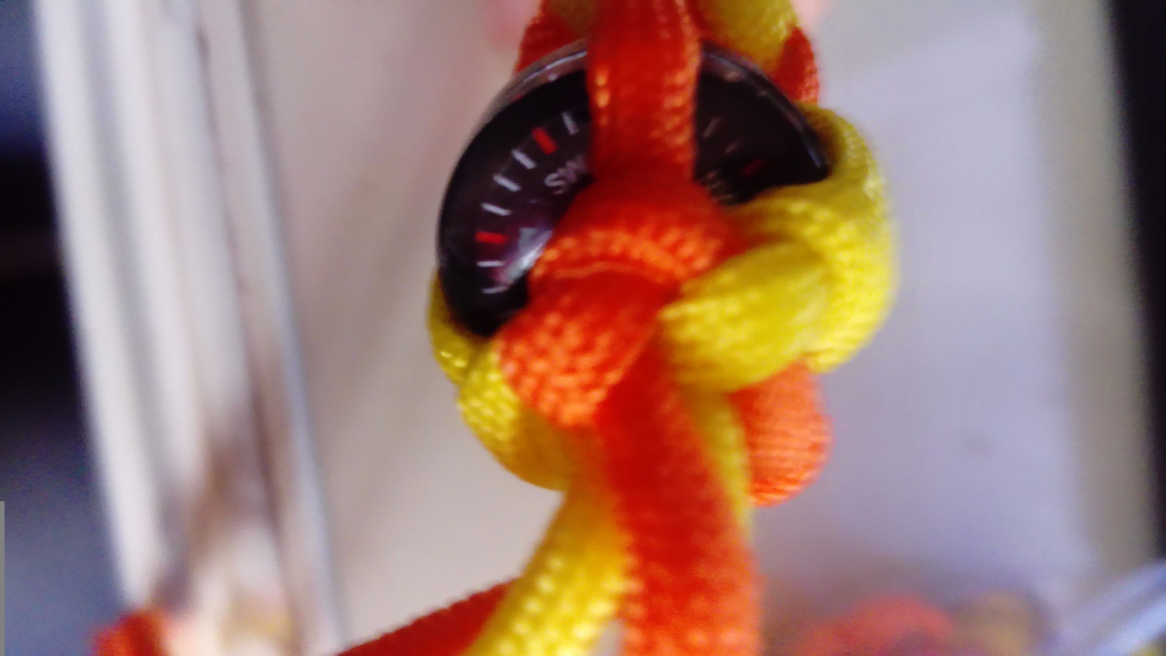 Paracord Cache Keychain! : 6 Steps (with Pictures) - Instructables