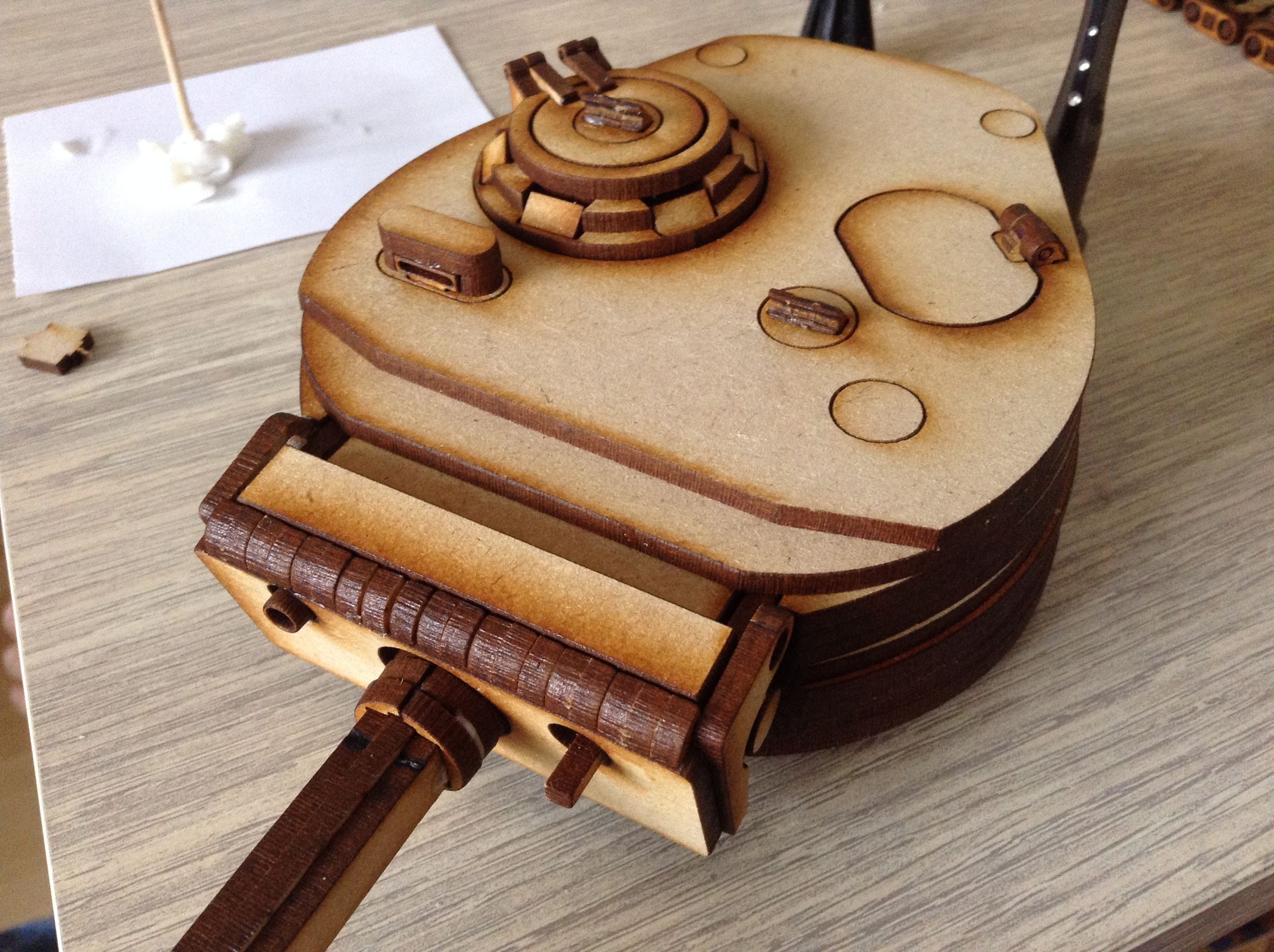 Carter's Lasercut Tank - Sherman : 12 Steps (with Pictures) - Instructables