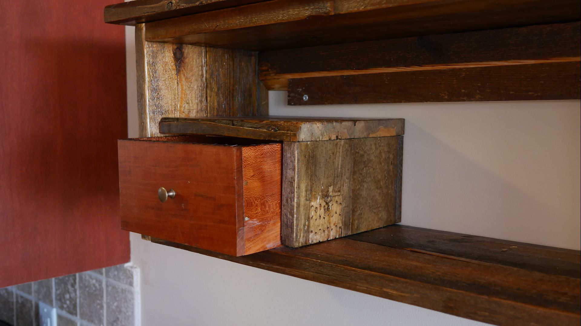 Rustic Wall Shelf : 22 Steps (with Pictures) - Instructables