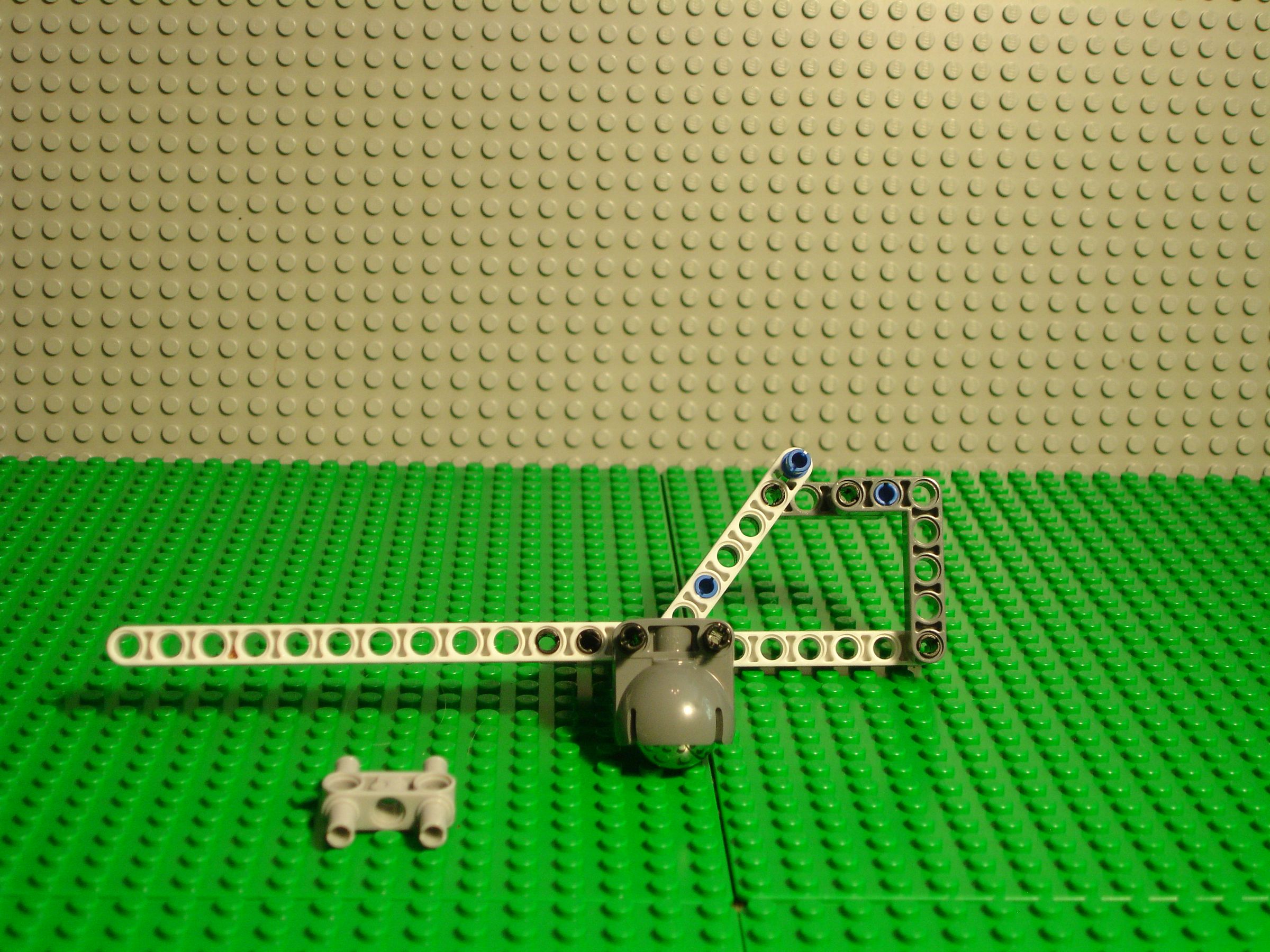 Build a Simple LEGO Starter Robot : 7 Steps - Instructables