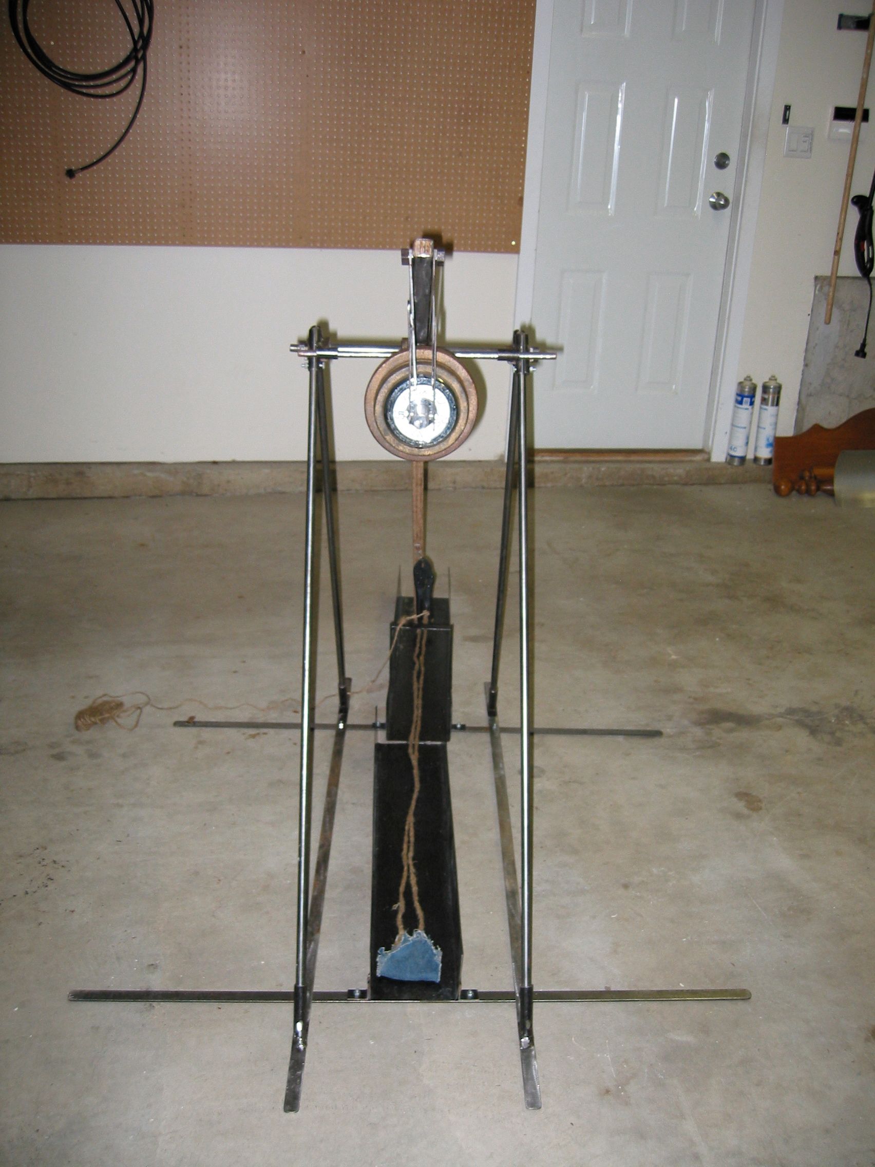 Make a Mid-sized (disassemblable) Steel Trebuchet : 15 Steps ...