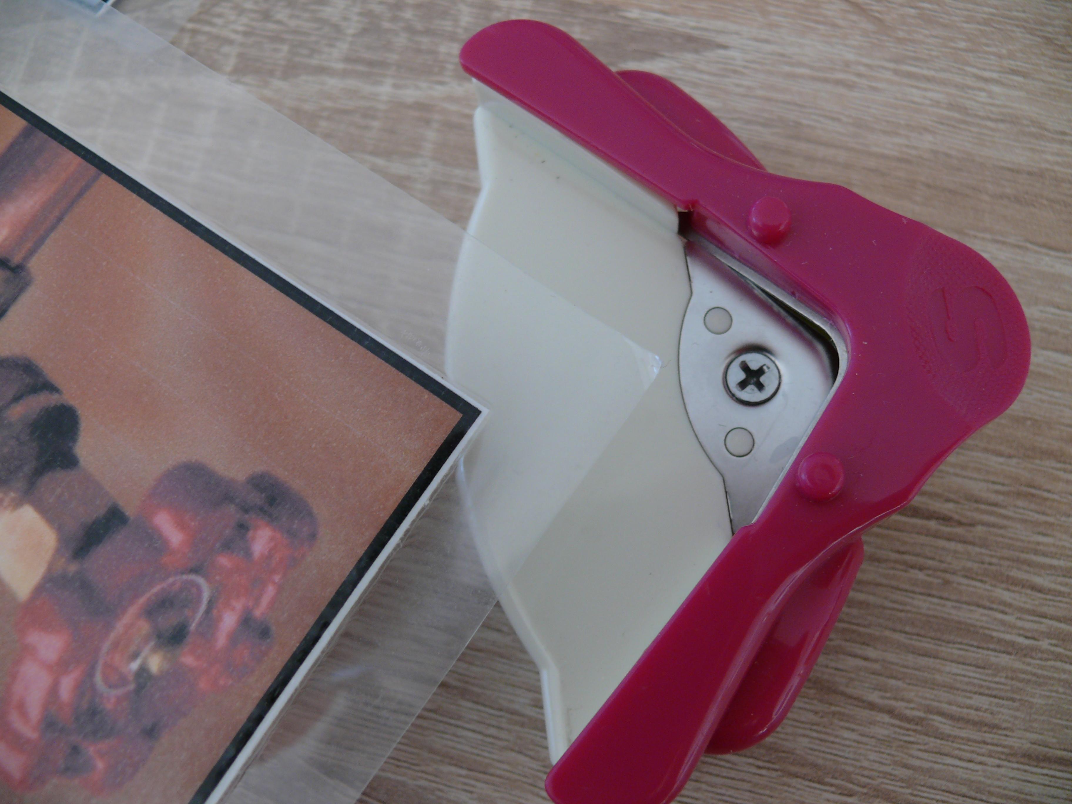 KISS Principle Pointee Talkee : 5 Steps (with Pictures) - Instructables