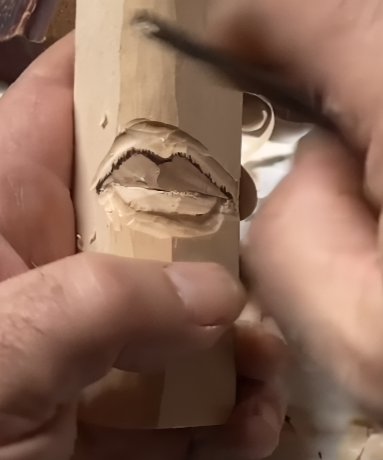 How to Carve a Wooden Lips? : 6 Steps - Instructables