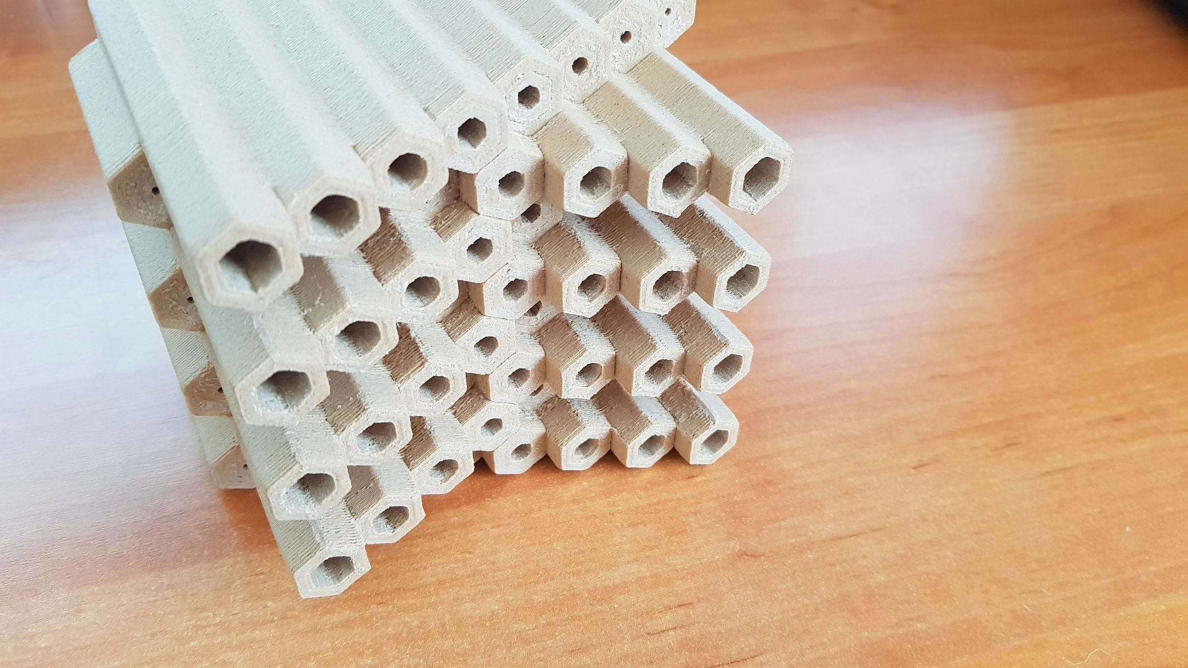 Hexagon Insect Hotel : 6 Steps - Instructables