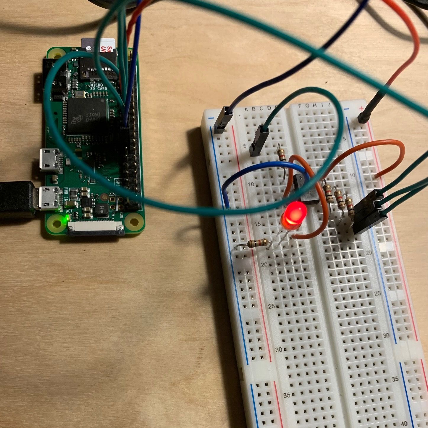 Programming the ATtiny85 From Raspberry Pi : 4 Steps - Instructables