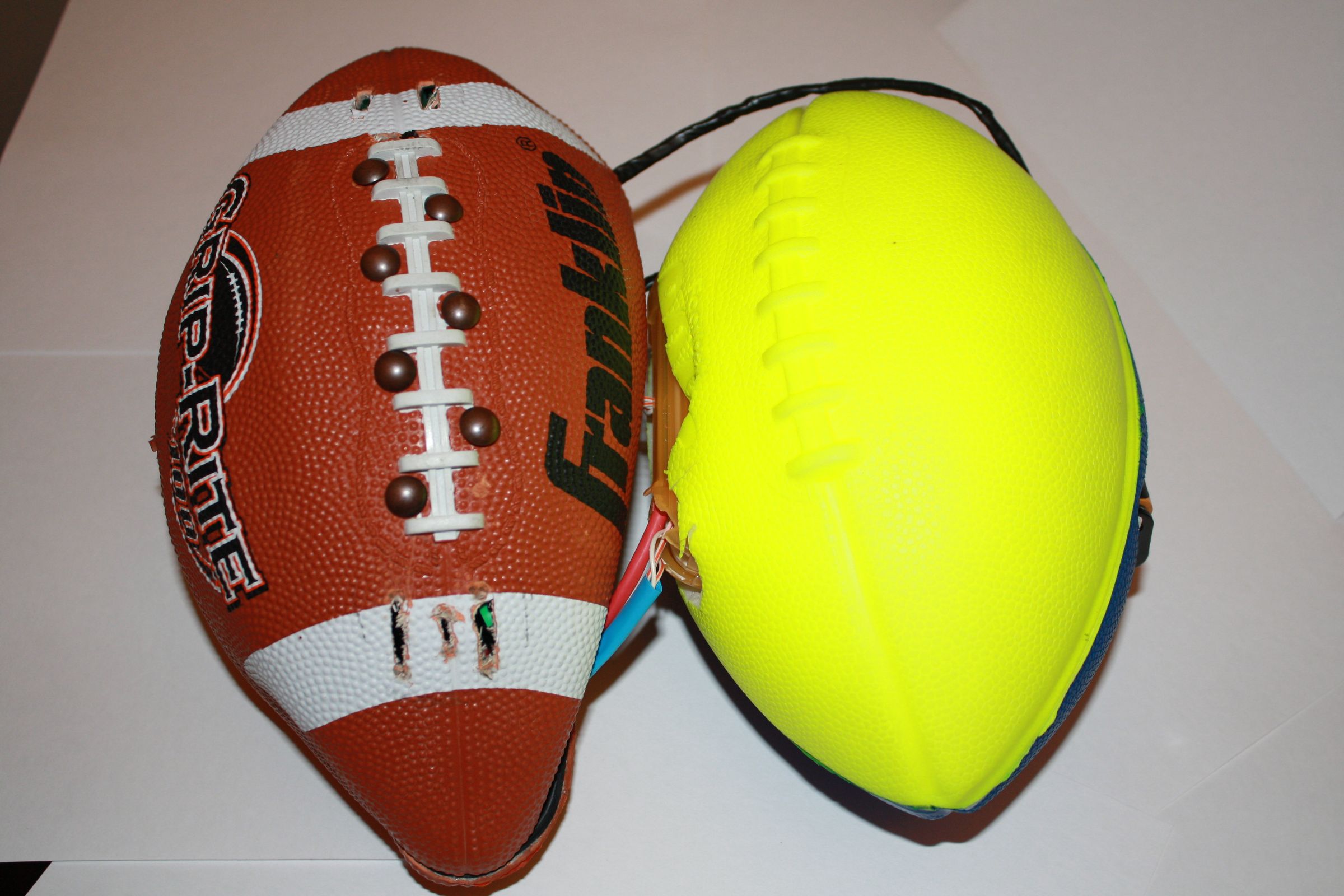 The Musical FootBall : 8 Steps - Instructables