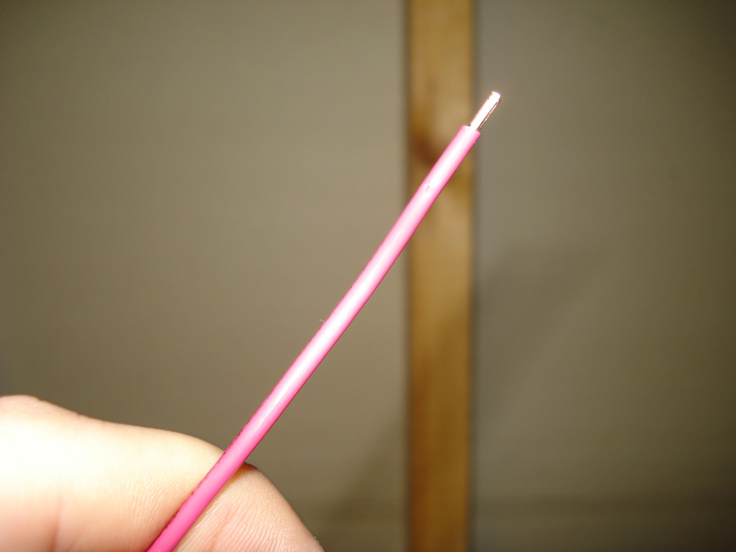 Make a Basic Electromagnet : 4 Steps - Instructables