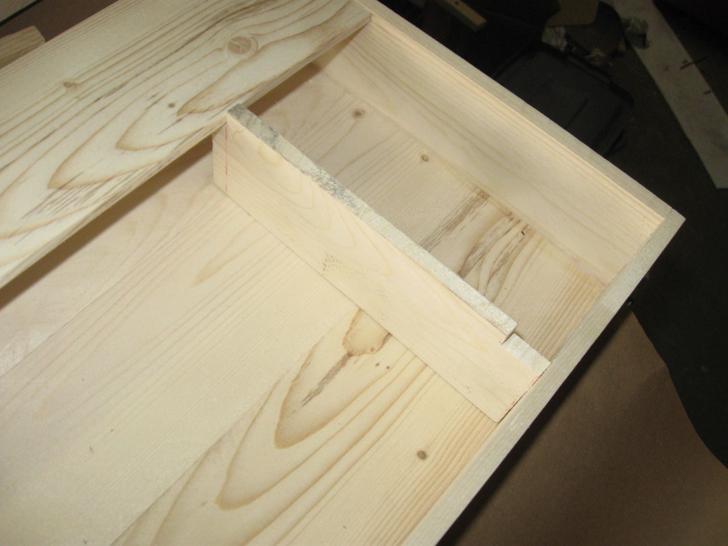 Multipurpose Floating Shelf With Hidden Compartment : 11 Steps (with ...