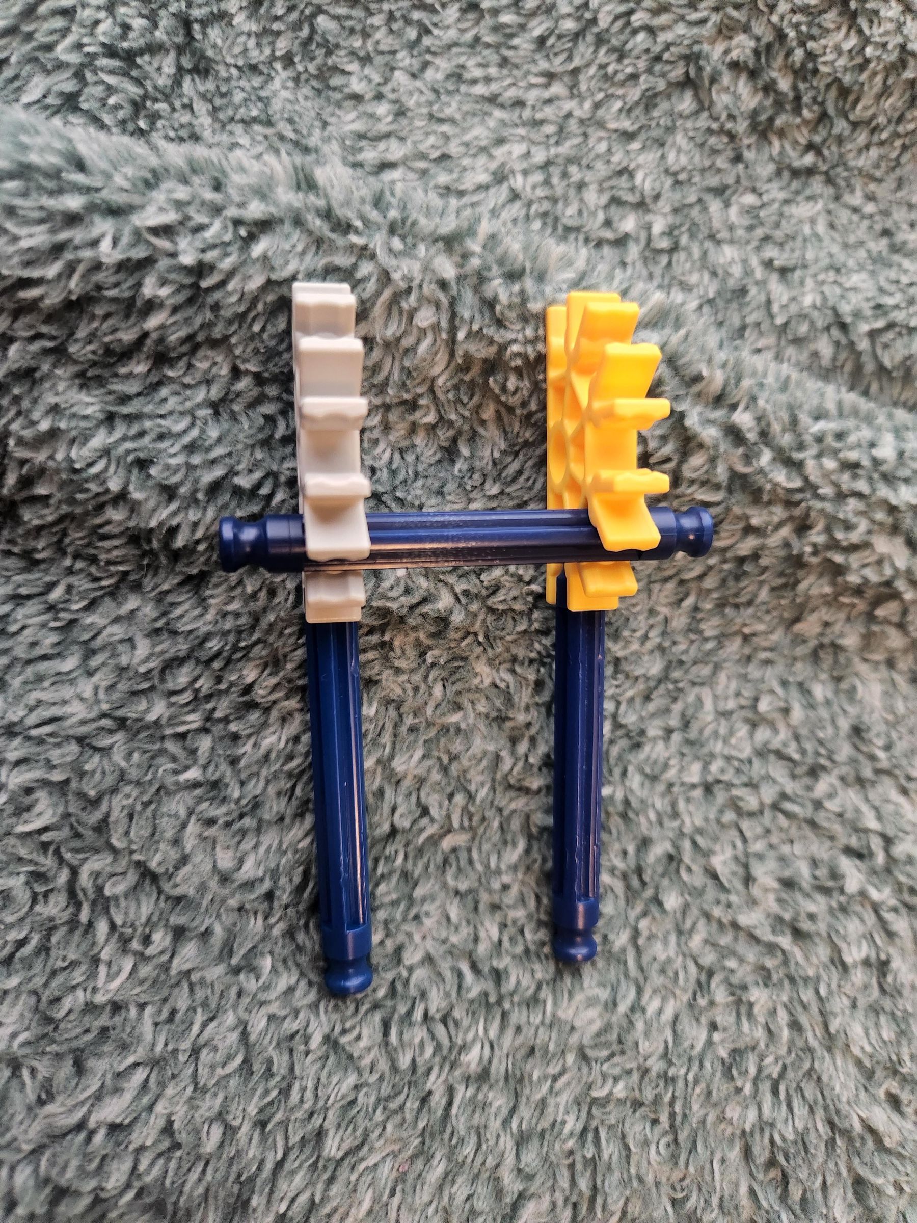 Vertical Knex Binary Counter/Adder : 8 Steps - Instructables