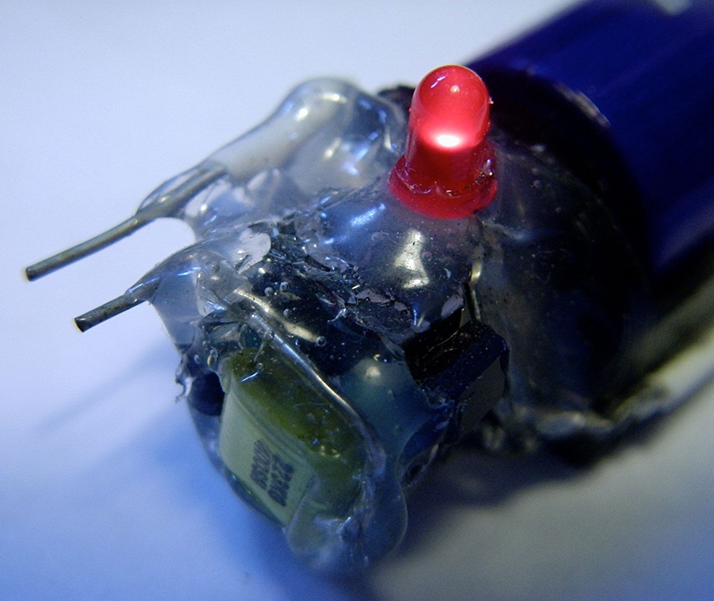 Build a World's Smallest Electronic Shocker! Version 2.5 : 16 Steps ...