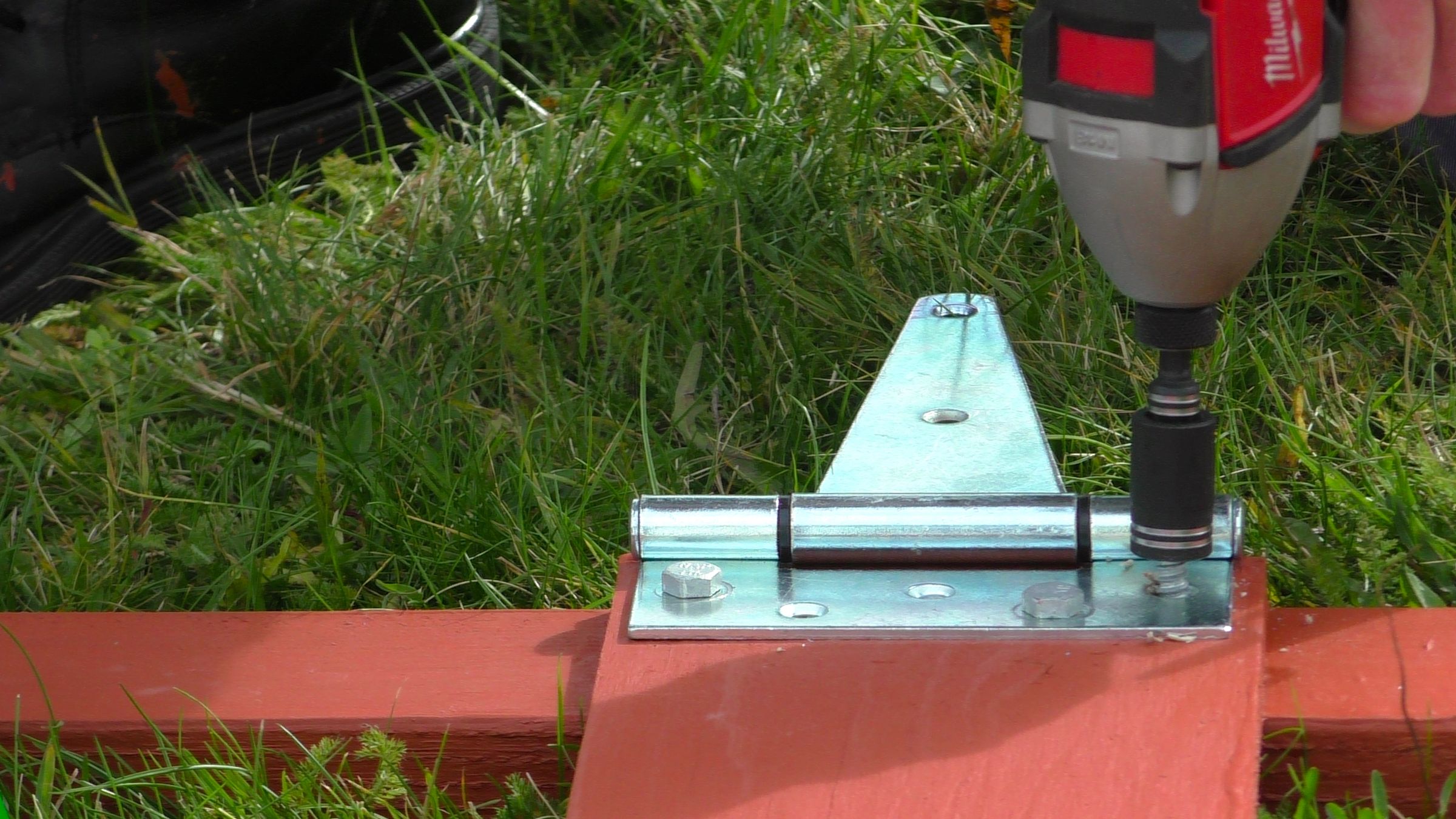 Ground Mounted Solar Panels With Adjustable Angles : 7 Steps (with ...