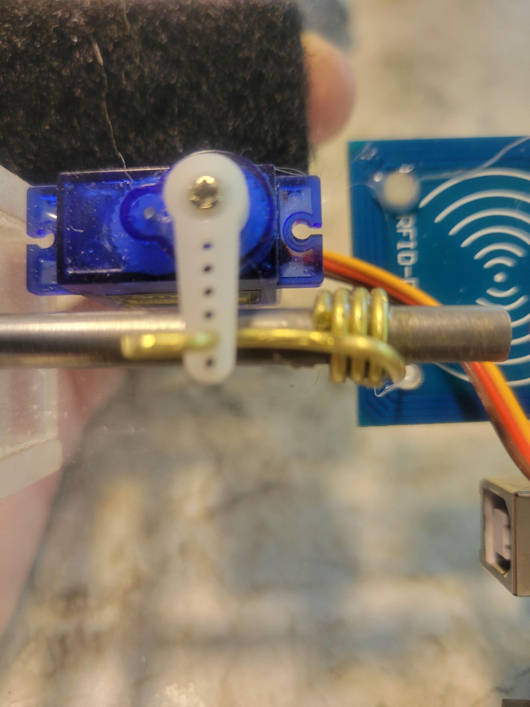 RFID Treasure Hunt Box With MP3 Player : 17 Steps (with Pictures ...