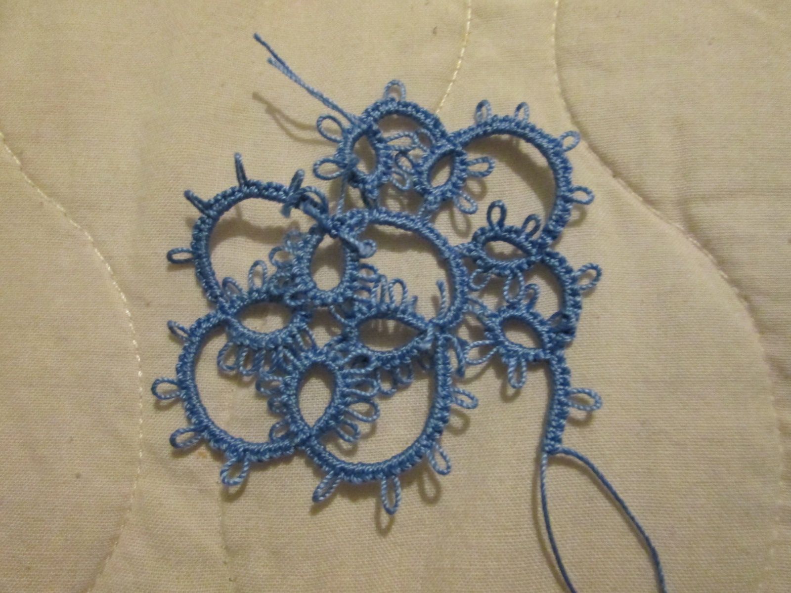 Square Vintage Tatted Motif : 11 Steps - Instructables